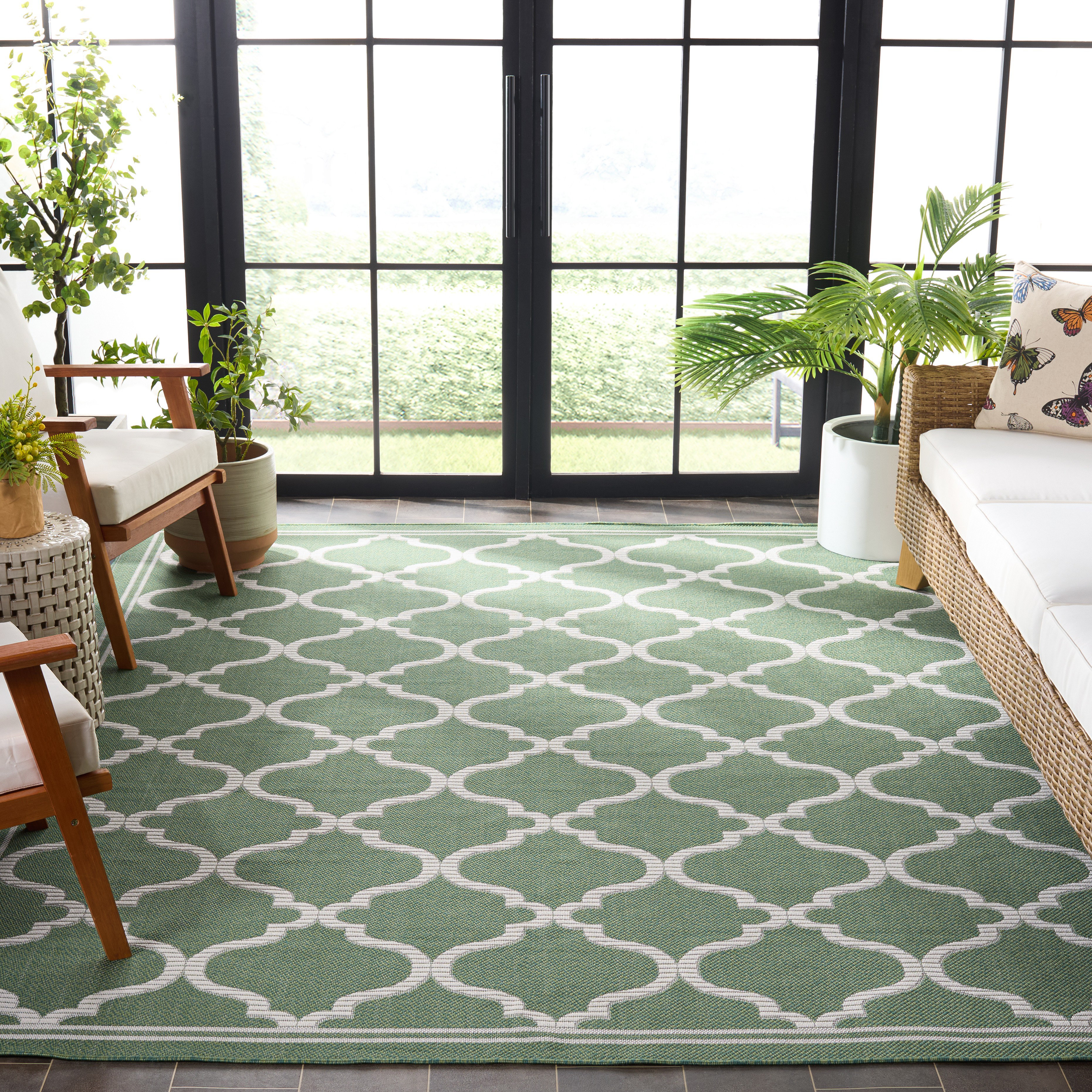 Winston Porter Bermuda 810 Area Rug In Green / Ivory - Wayfair Canada