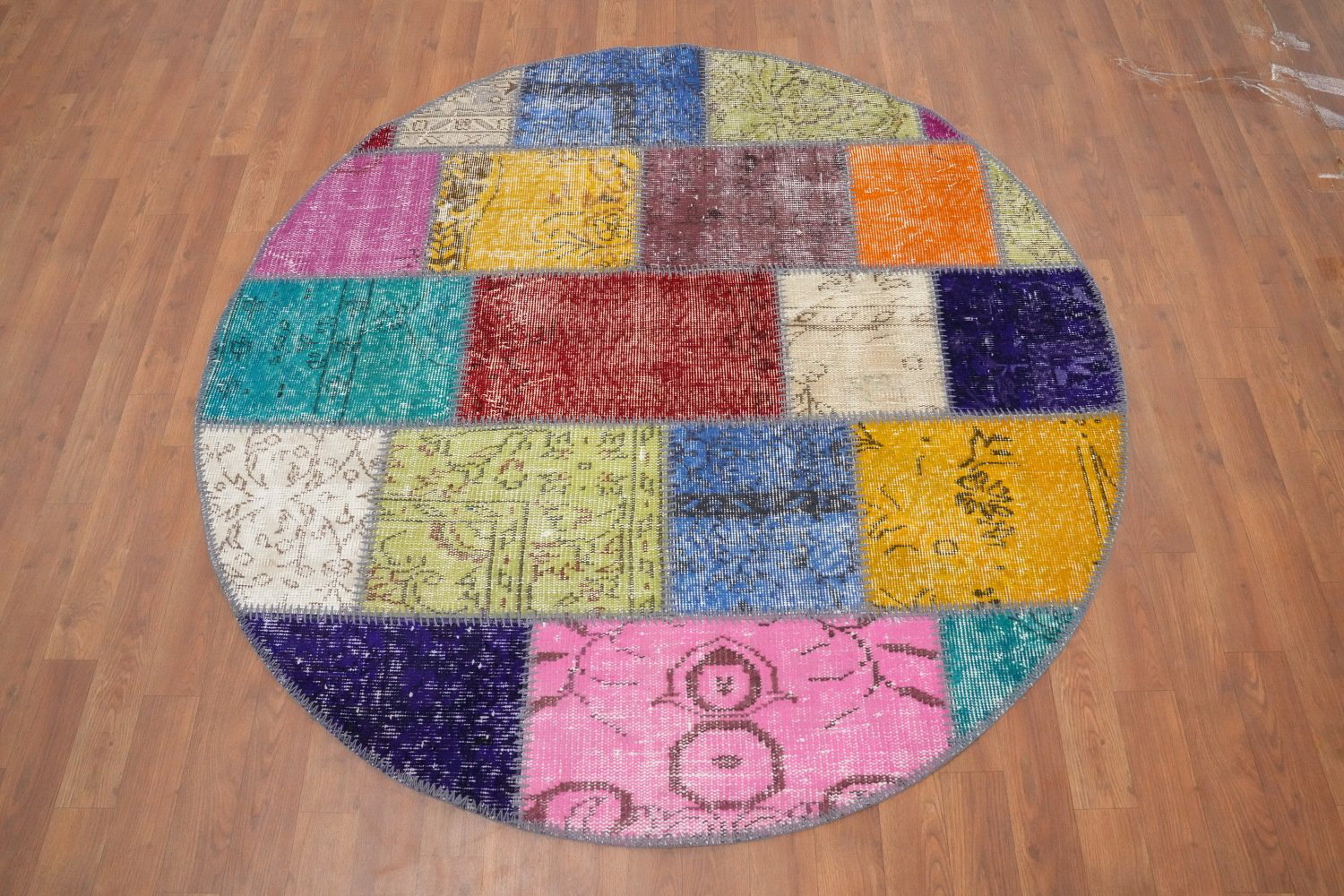 Dakota Fields Colorful Patchwork Round Rug 5x5 with Vintage Geometric ...