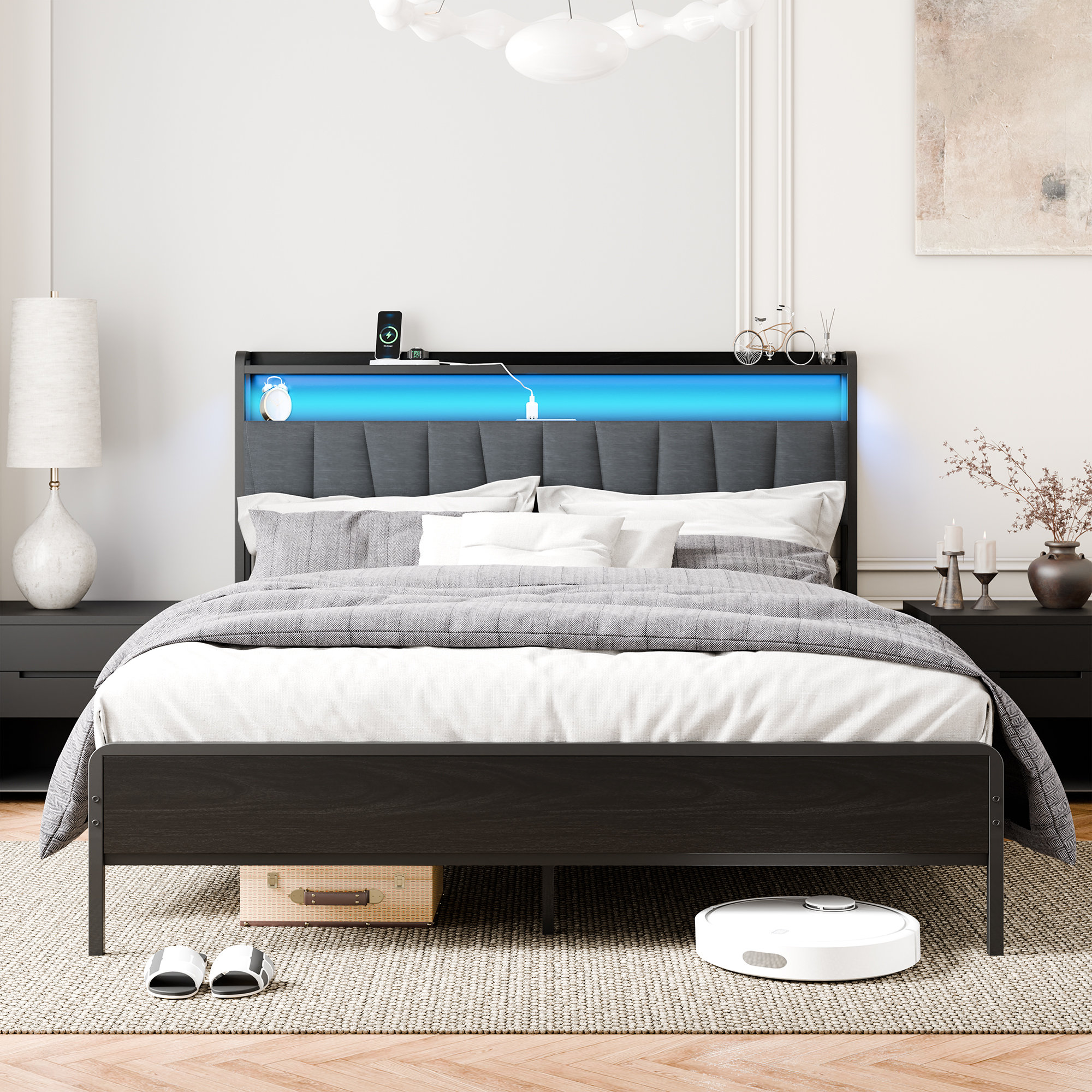 Wrought Studio Lit plateforme tapissier avec multiprise - Wayfair Canada