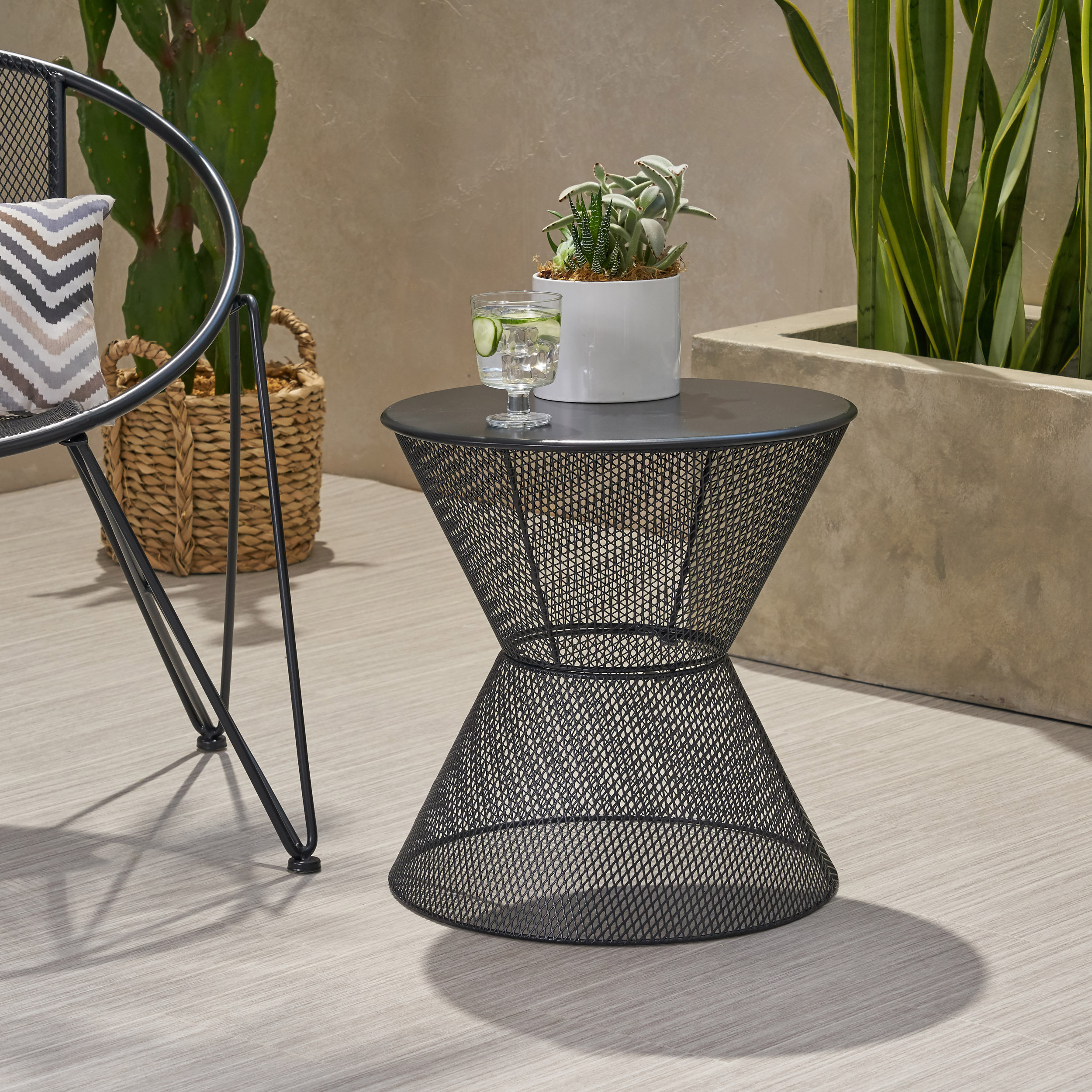 Ebern Designs Yoshida Iron Side Table & Reviews | Wayfair