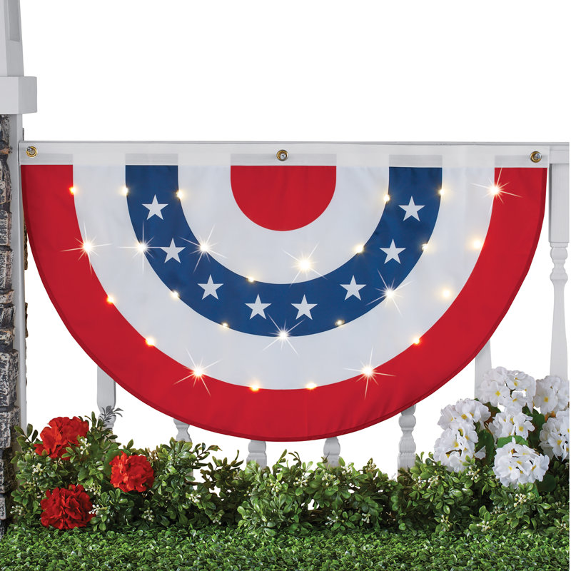 The Holiday Aisle® LED Lighted Patriotic Americana Rail Bunting | Wayfair