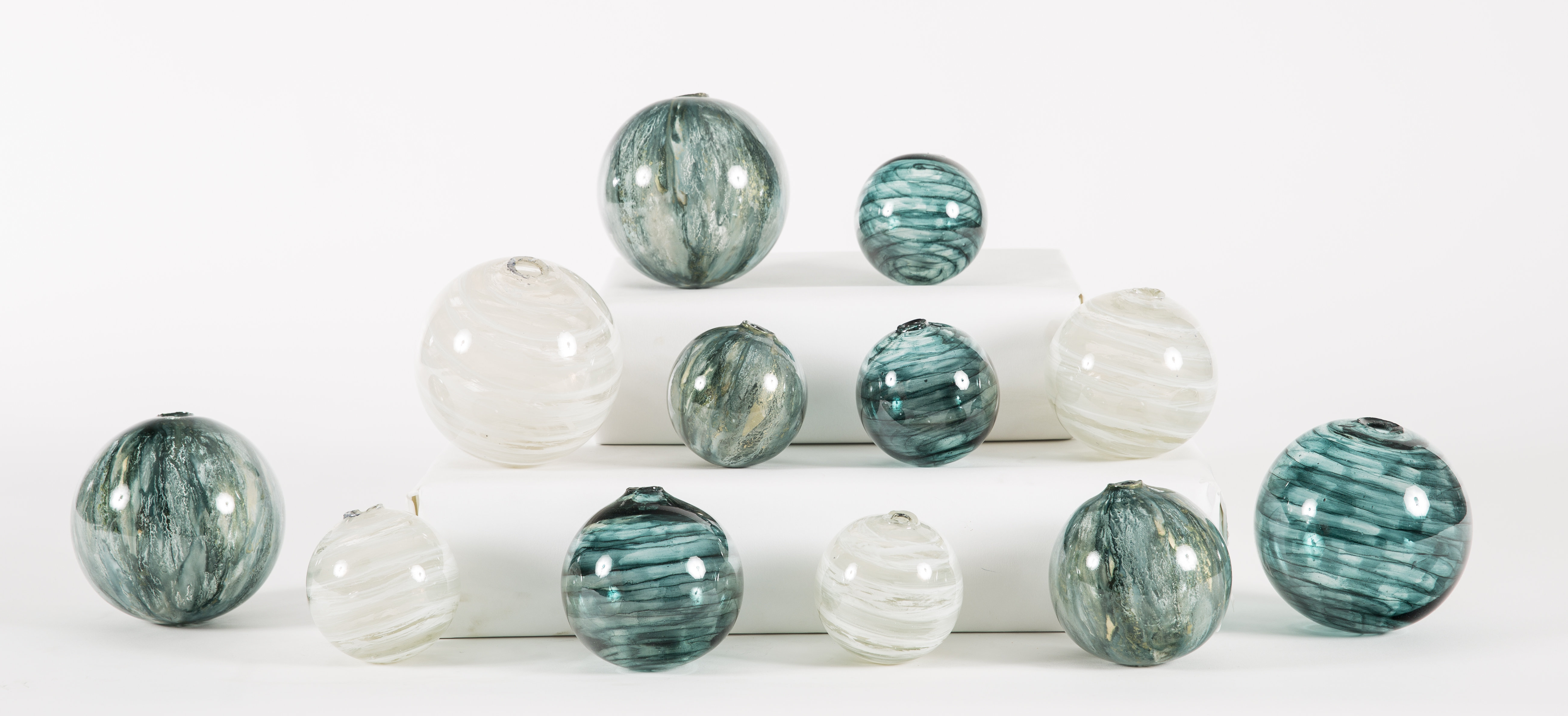 Prima Design Source 12 Piece Hand Blown Glass Decorative Spheres ...