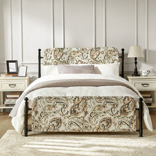 Four Poster Queen Size Beds on Sale | Limited Time Only!