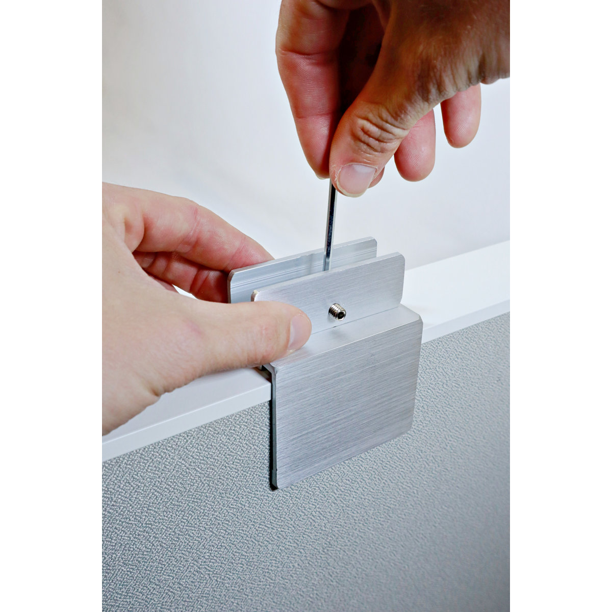 OBEX Polycarbonate Cubicle Mounted Privacy Panel with Large Bracket ...