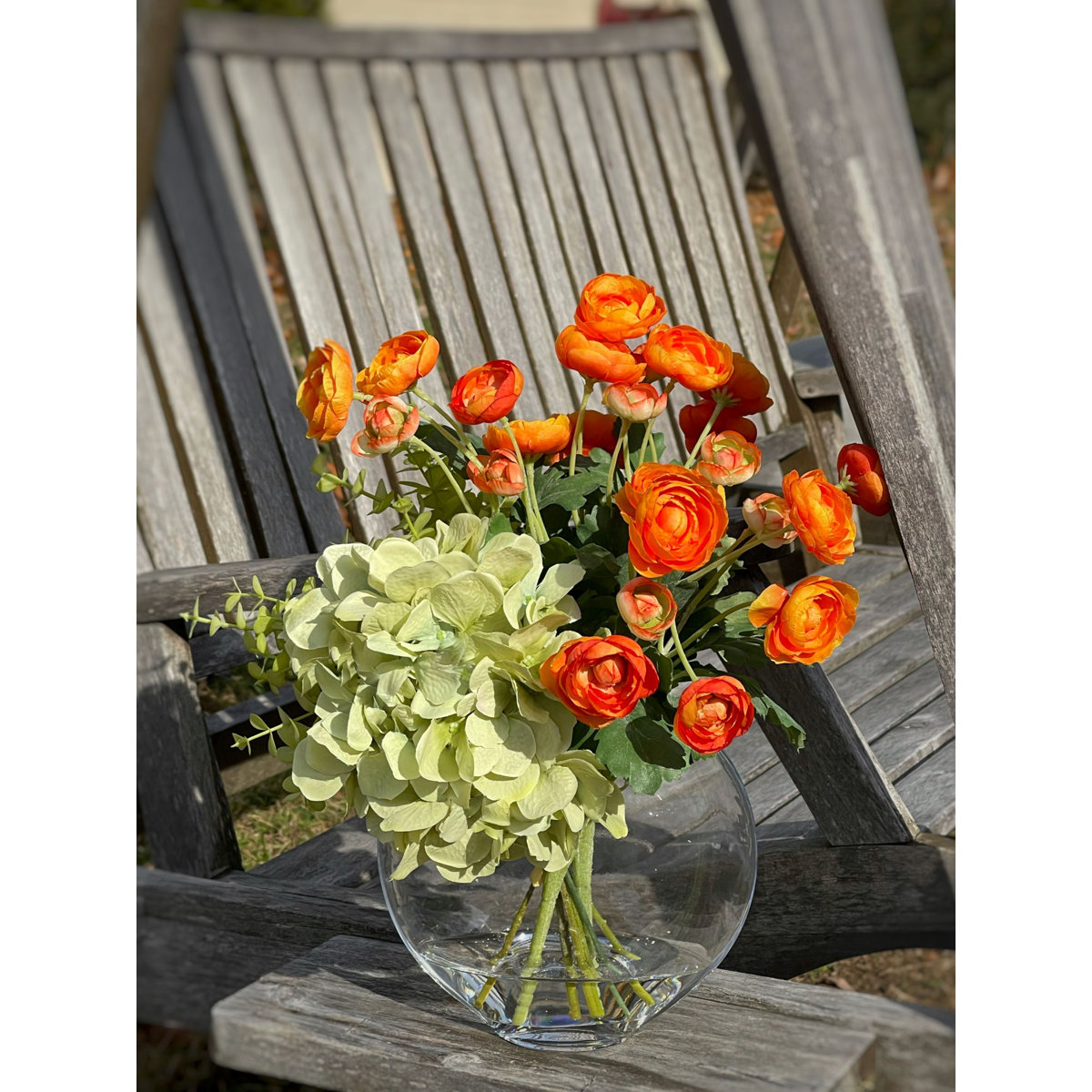 Creative Displays, Inc. Ranunculus and Fern in a Glass Vase with ...