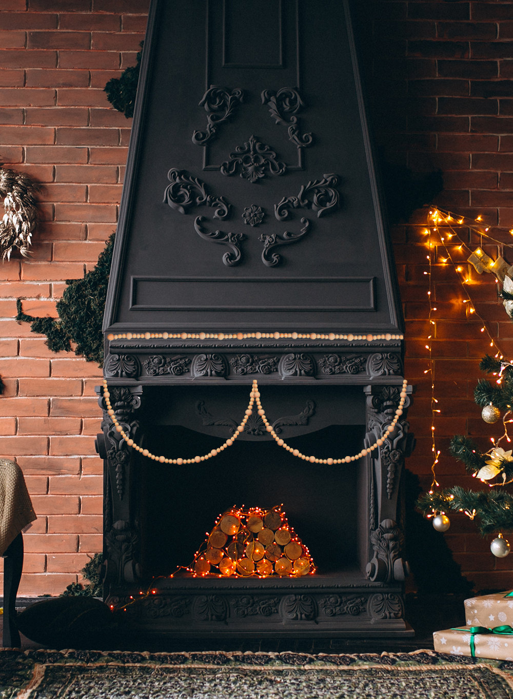 Serene Spaces Living 6' Beige Bead Novelty Garland | Wayfair