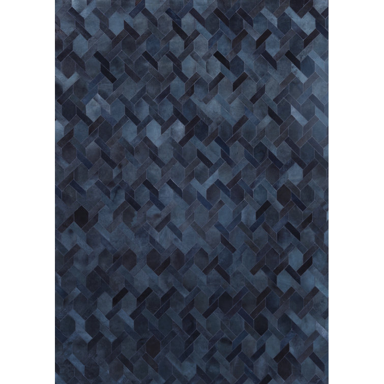Exquisite Rugs Natural Hide Geometric Cowhide Area Rug in Navy/Black ...