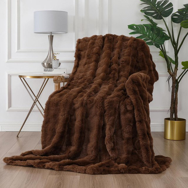 Rapport Home Luxury Bubble Fur Blanket Throw 150x200cm Mocha | Wayfair ...