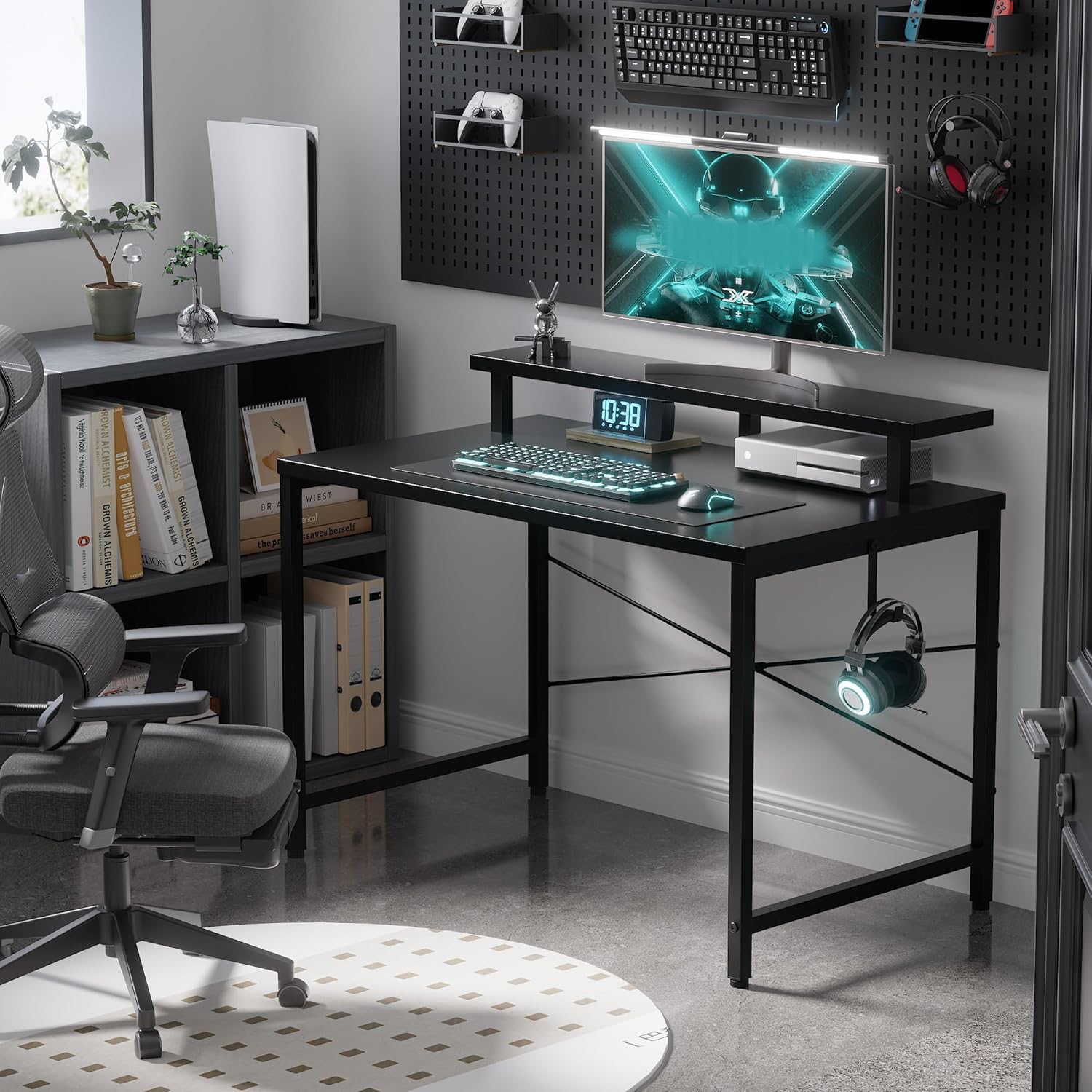 Trent Austin Design 32 Inch Small Computer Desk with Monitor Stand ...