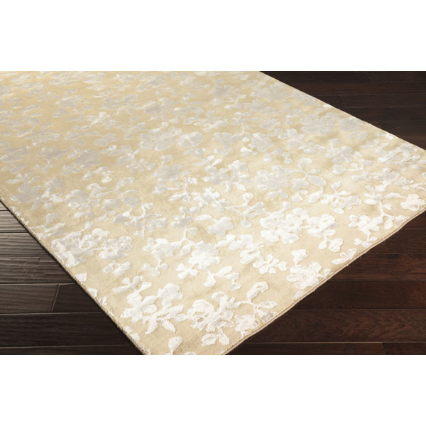Candice Olson Luminous Floral Indoor Rug | Wayfair
