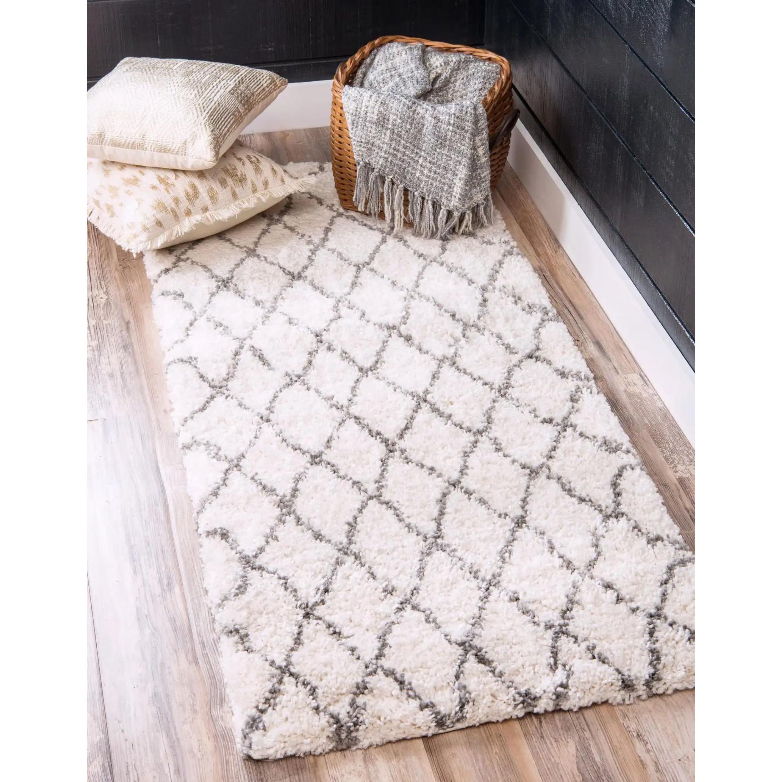 Foundry Select Contemporary Moroccan Shag Area Rug Cloud Color | Wayfair
