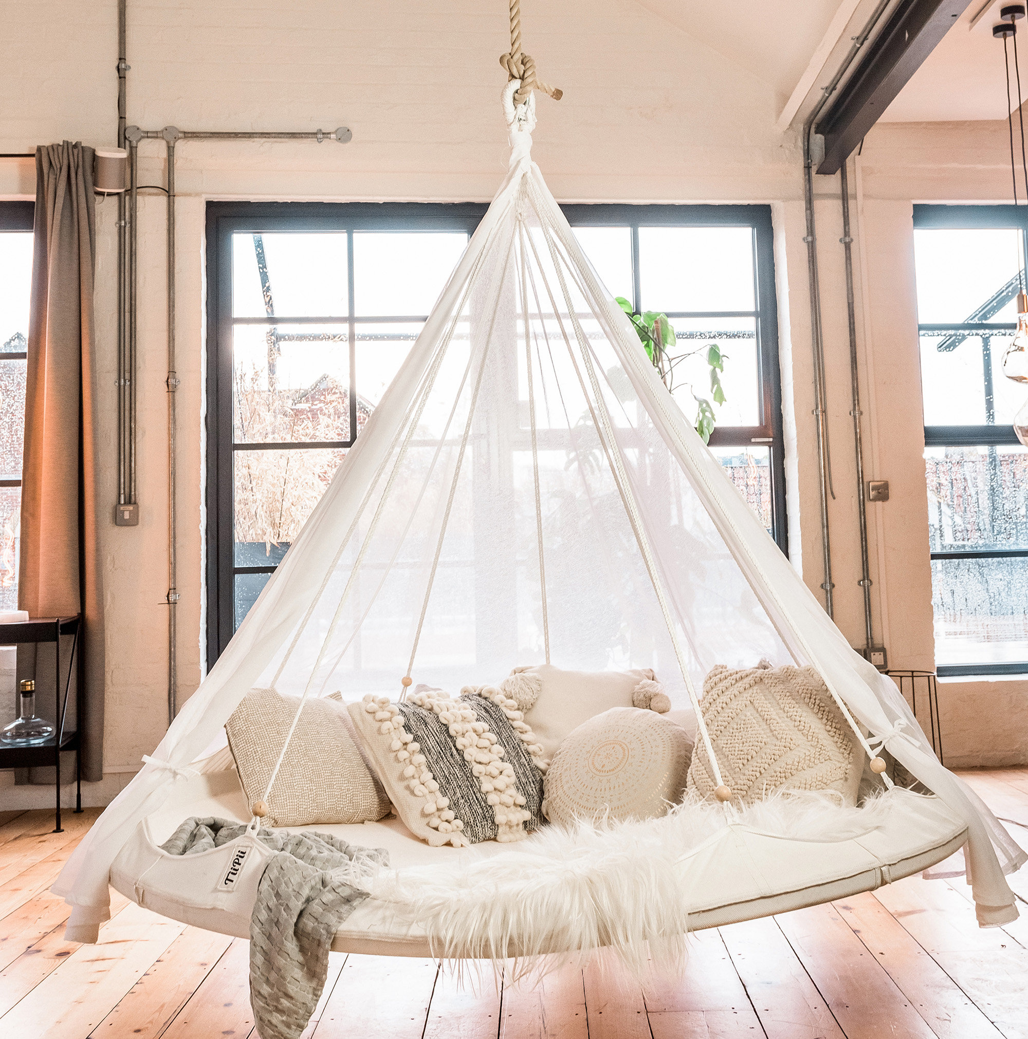 hanging tipi bed