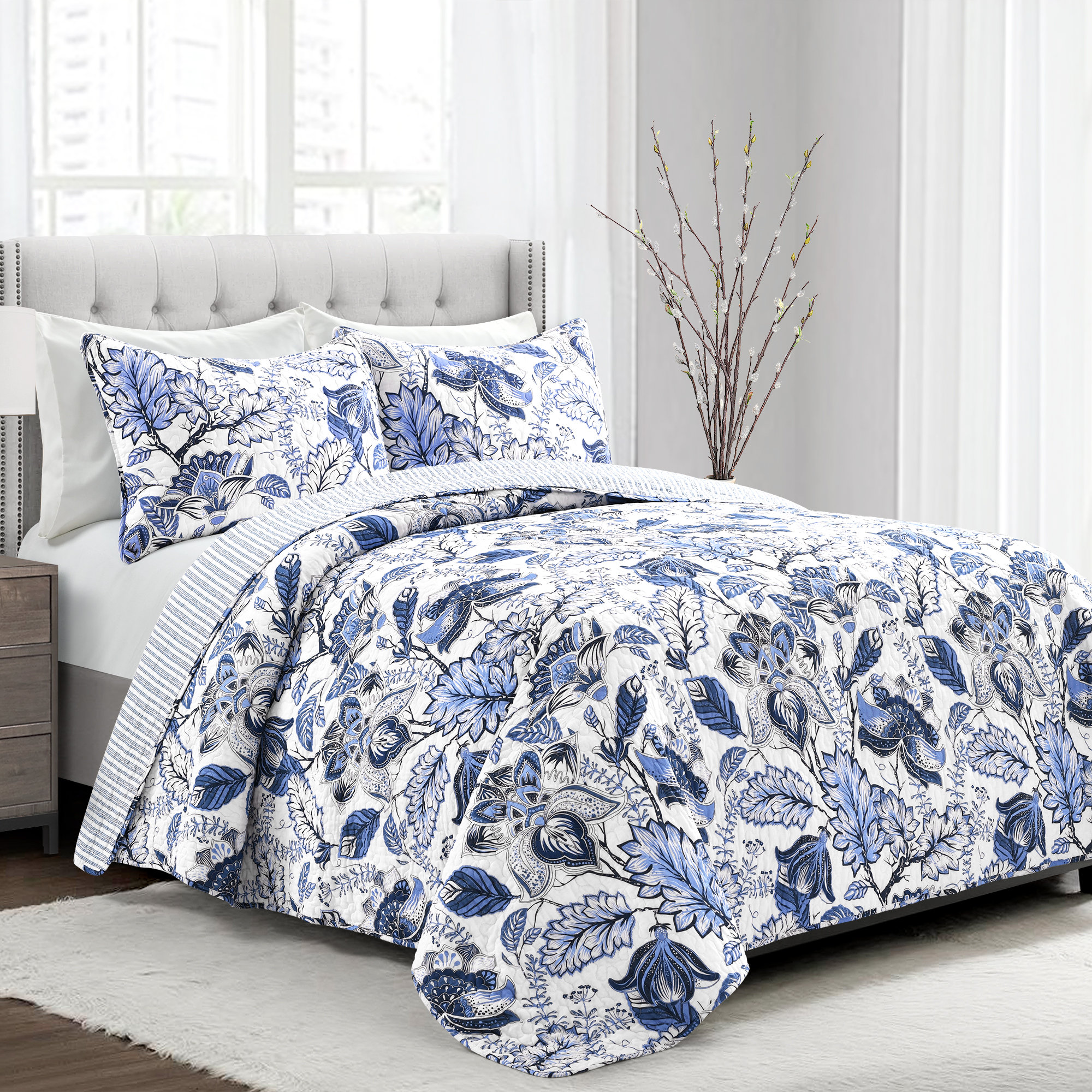 Lush Decor Cynthia Jacobean Blue 320 TC Reversible 3 Piece Quilt Set ...