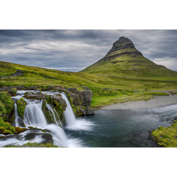 Alpen Home Kirkjufell Waterfall And Mountain, Iceland by Tunart - No ...