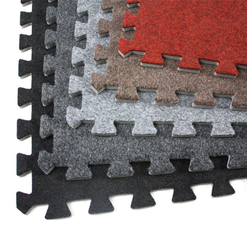 FlooringInc 24'' W x 24'' L Plush Cut Interlocking Polyester Carpet ...