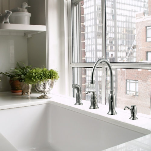 Traditional Kitchen Faucets You'll Love - Wayfair Canada