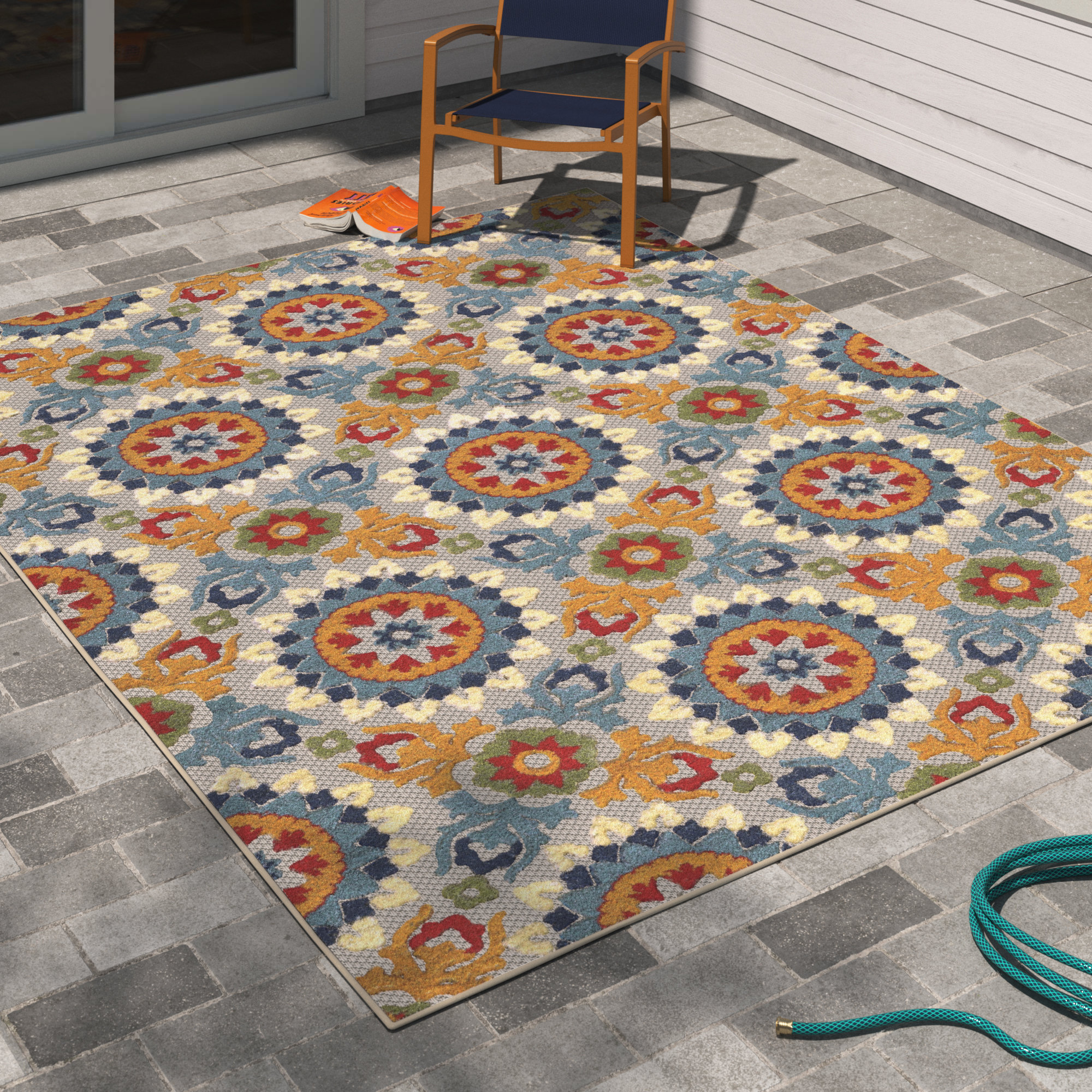 Sol 72 Outdoor™ Tapis intérieur / extérieur à motif floral orange / bleu / jaune Brackett et ...