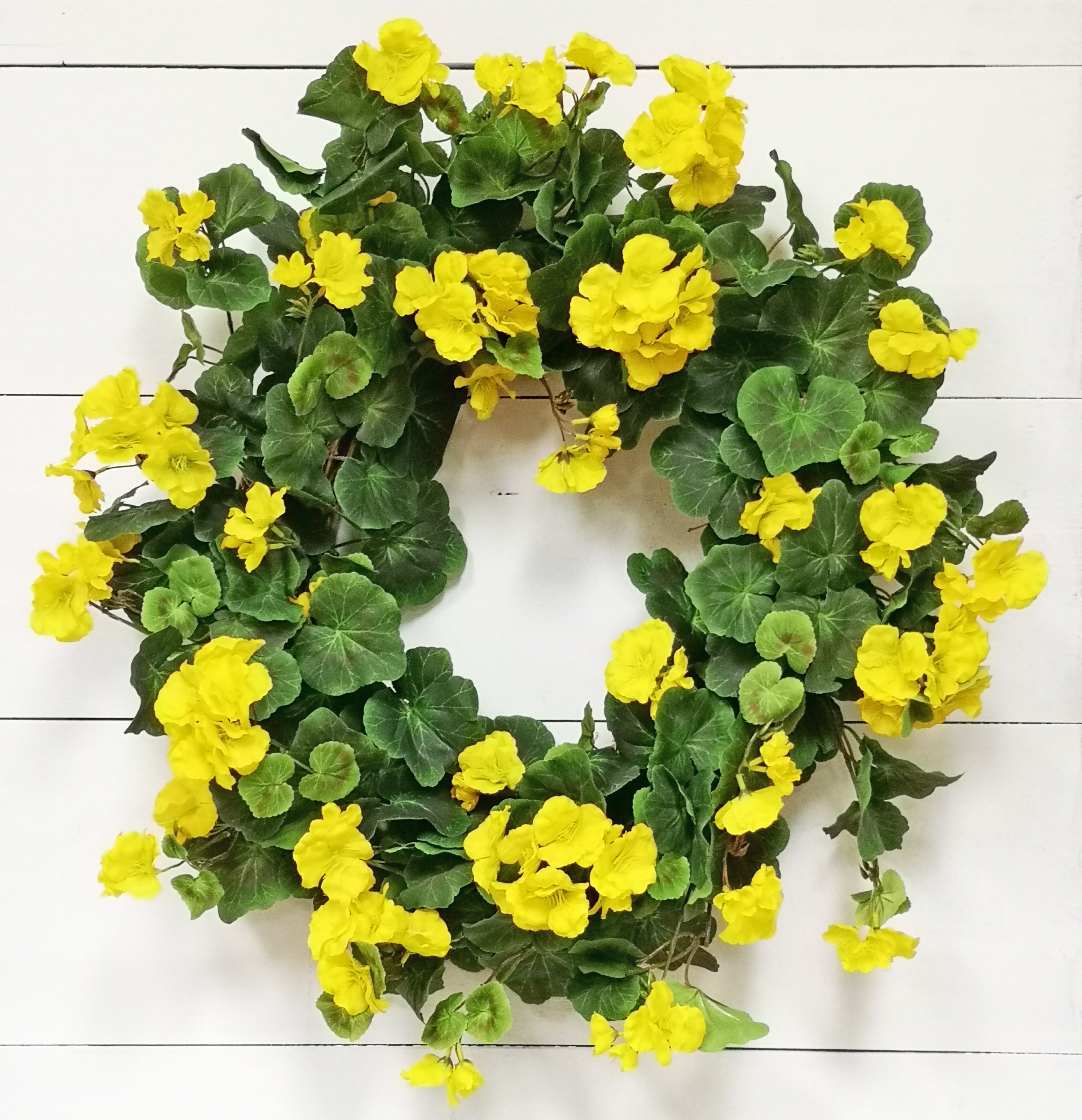 Freeport Park® Bergonia 24" Wreath & Reviews - Wayfair Canada