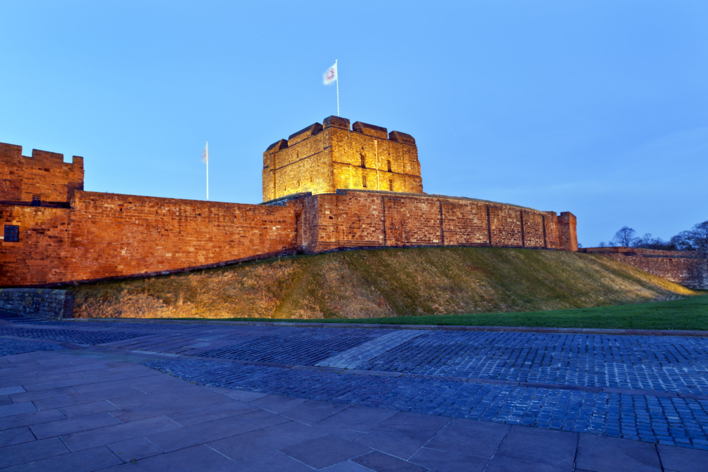Hokku Designs Deprise Carlisle Castle At Night by Neilkendall | Wayfair