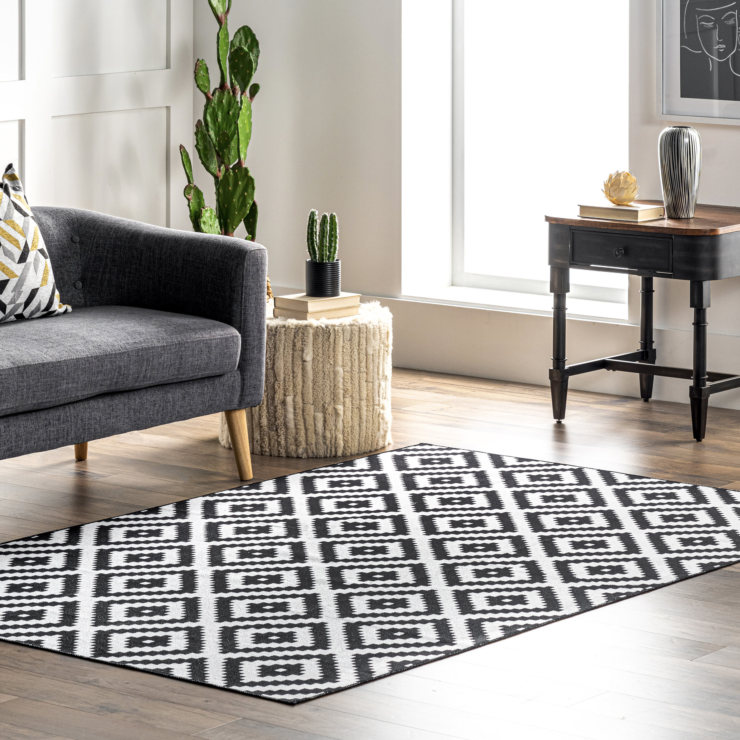Foundry Select Machine Geometric Machine Washable Accent Rug for Living ...