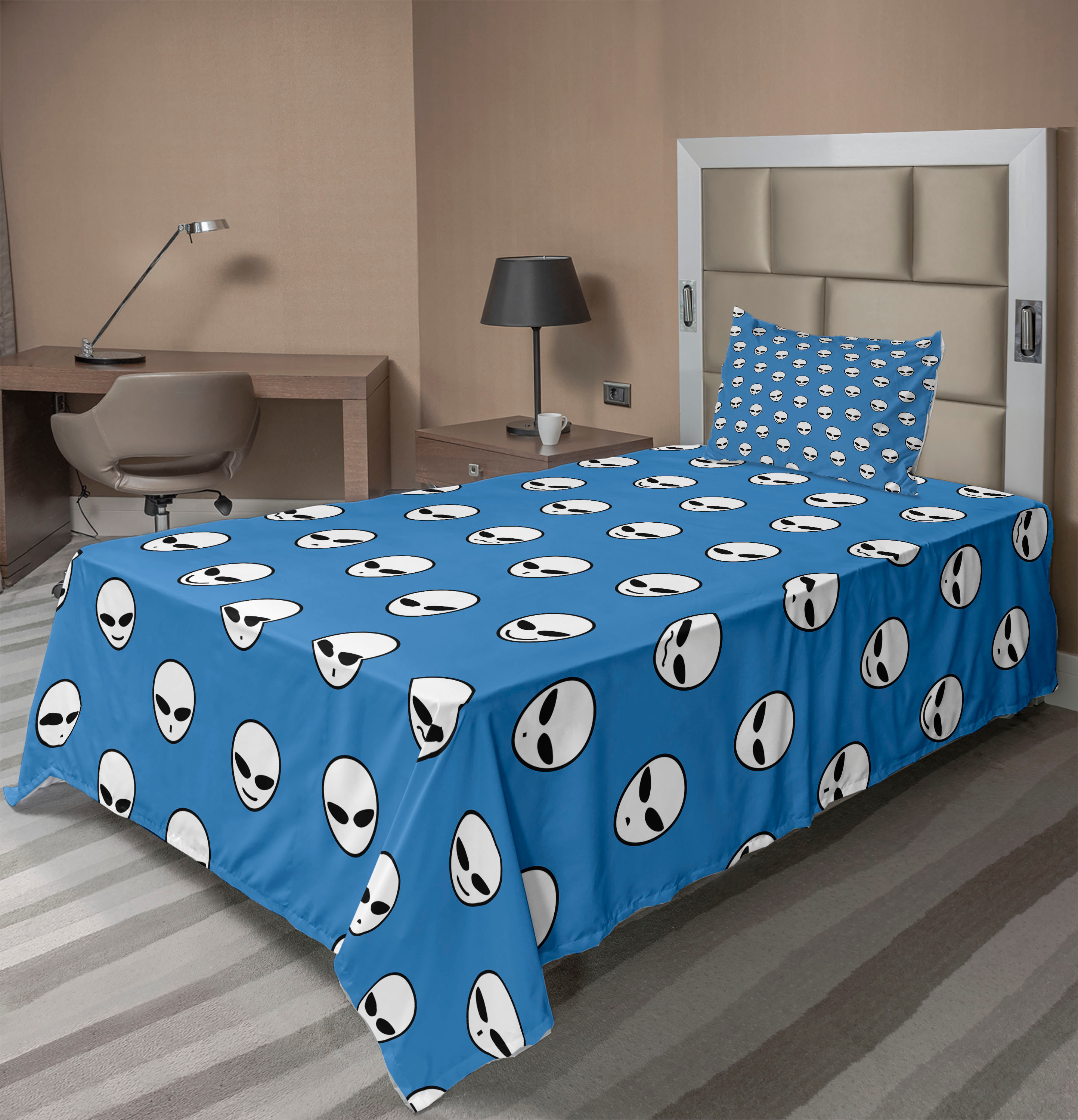 Ambesonne Alien Sheet Set Extra-Terrestrials on Blue Deep Sky Blue and ...