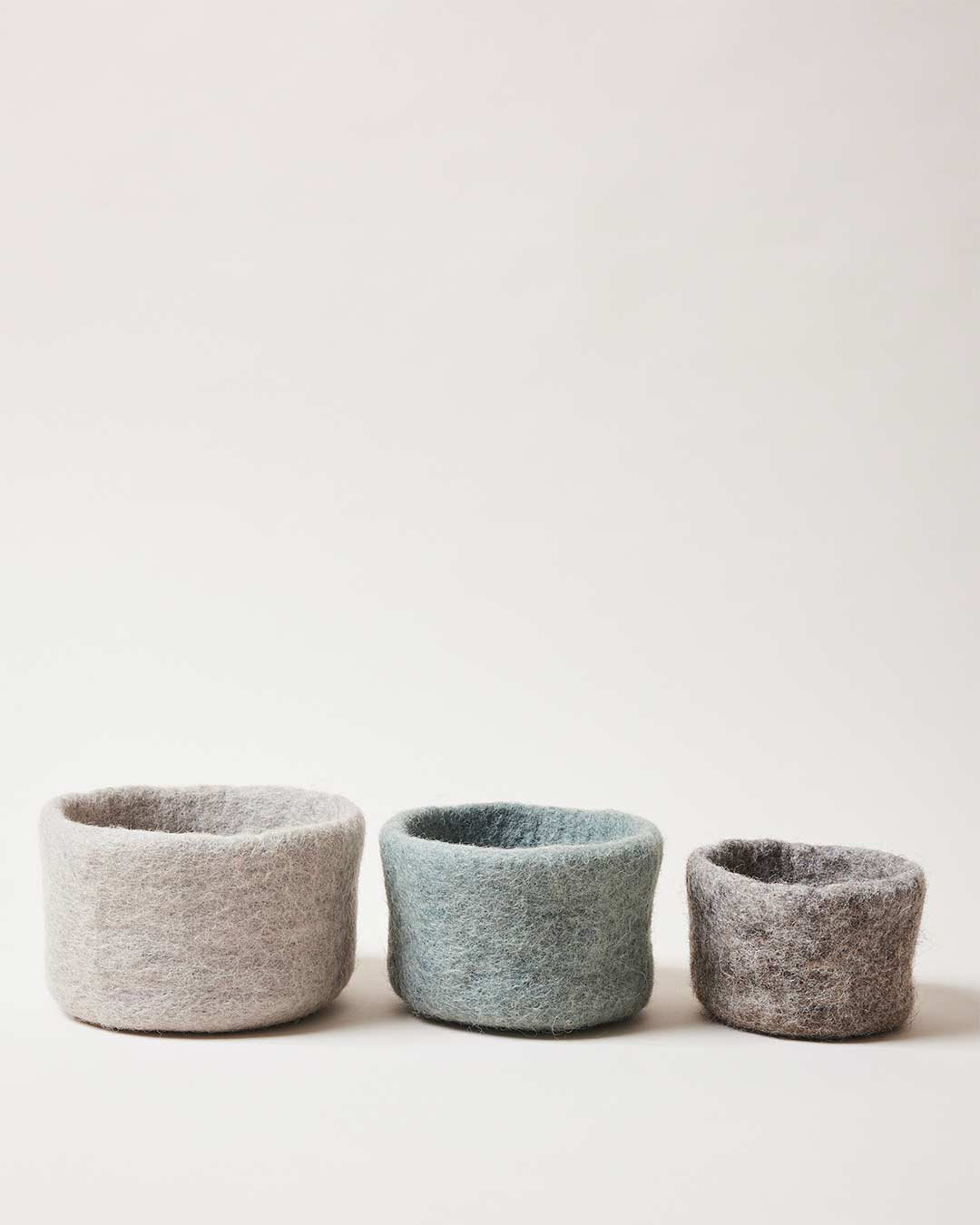 Farmhouse Pottery Artisan Felt Nesting Bowls - Set of 3 | Wayfair