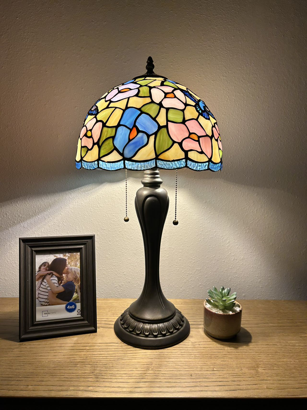 Bloomsbury Market Spitzer Tiffany Table Lamp Hummingbird Flowers Pink ...