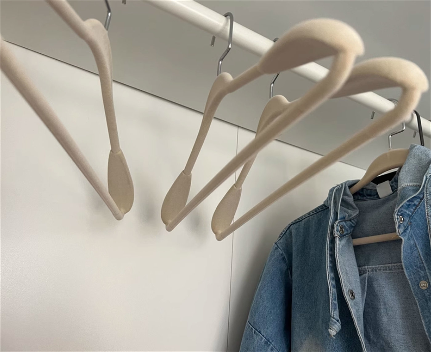 Thrones Designs Velvet Flocked Clothes Hangers | Wayfair