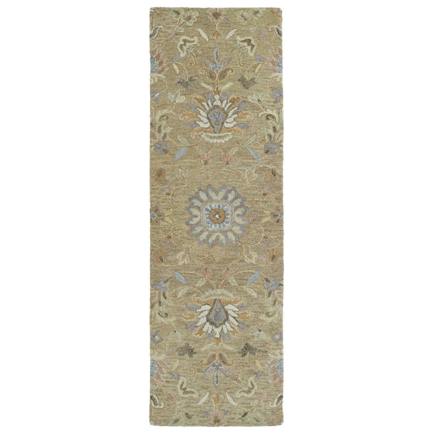 Charlton Home® Casper Handmade Wool Green/Beige Rug & Reviews | Wayfair