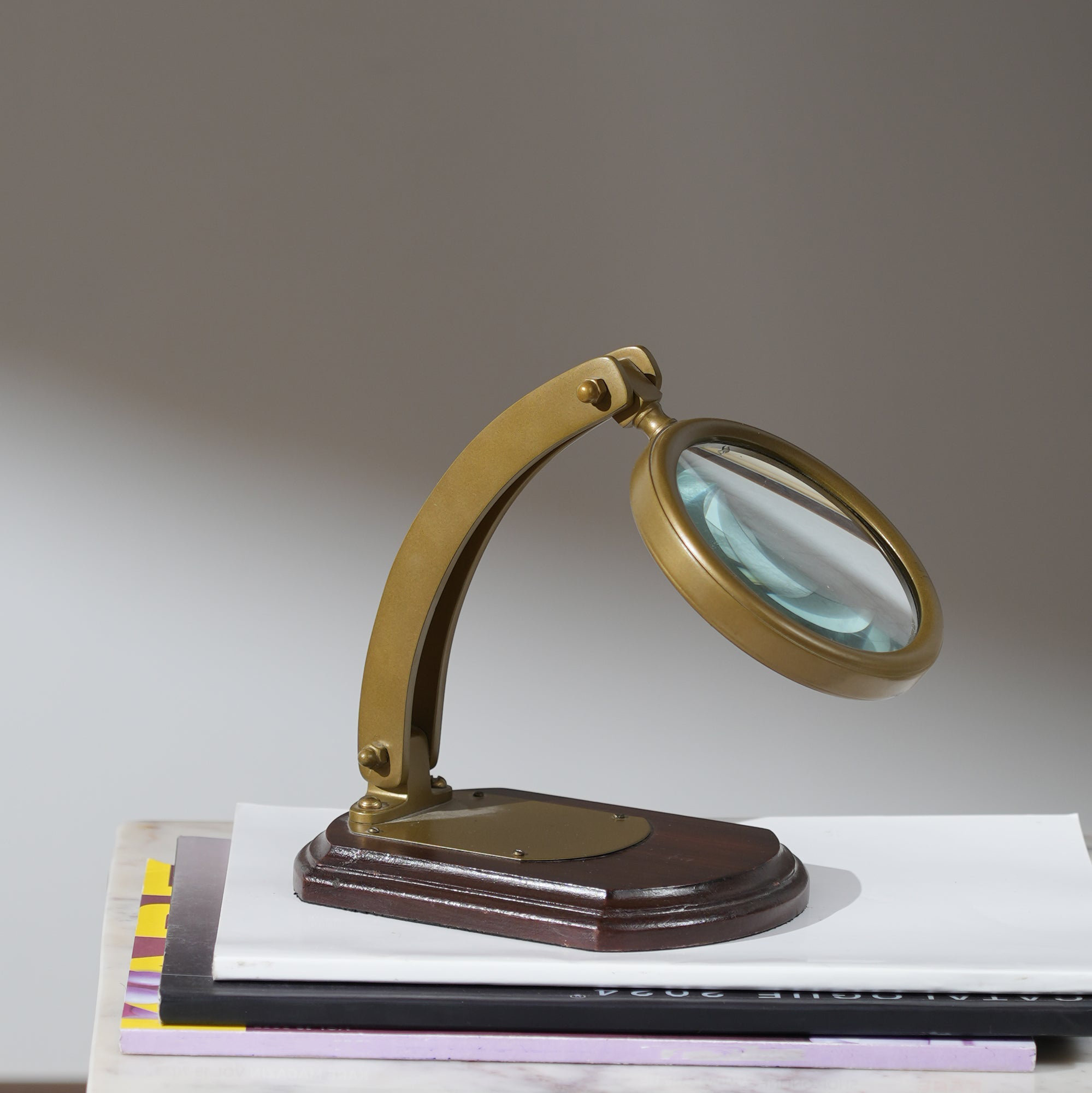 17 Stories Aluminum Framed Magnifying Glass on MDF Base | Wayfair