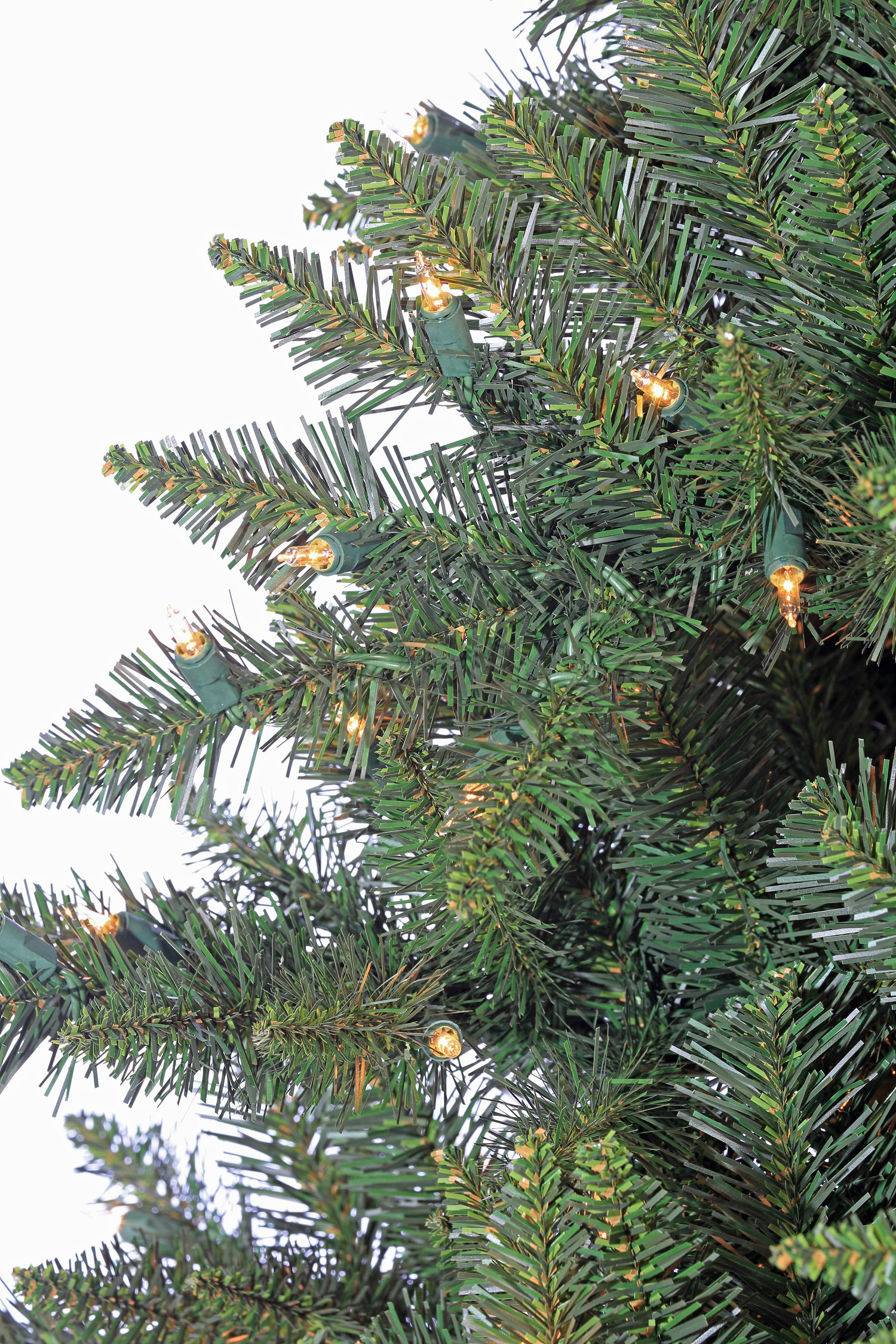 Direct Export Company Calgary Lighted Artificial Pine Christmas Tree ...