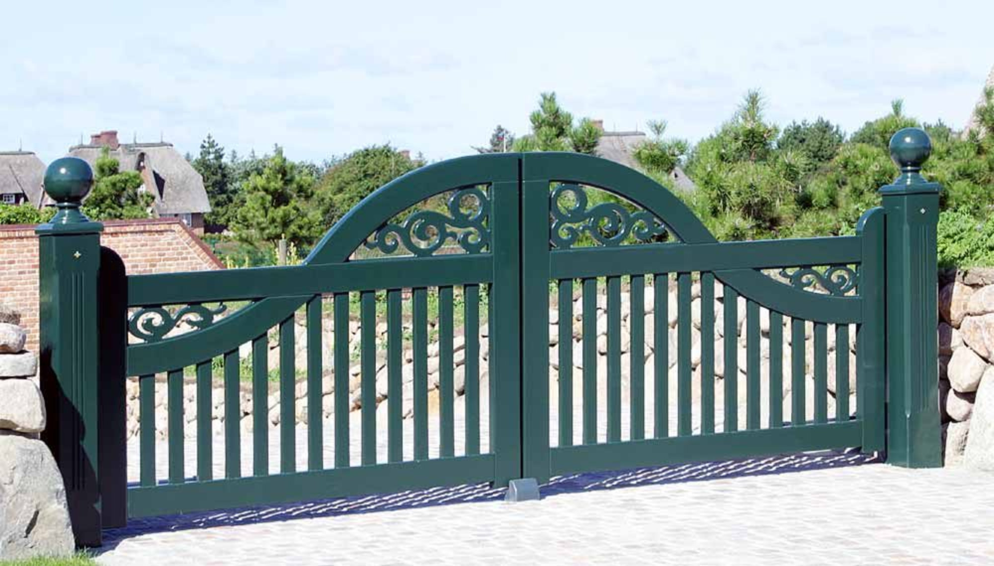 TAIMCO Friesentor Luxury North Sea Island of Sylt Style Driveway Gate ...