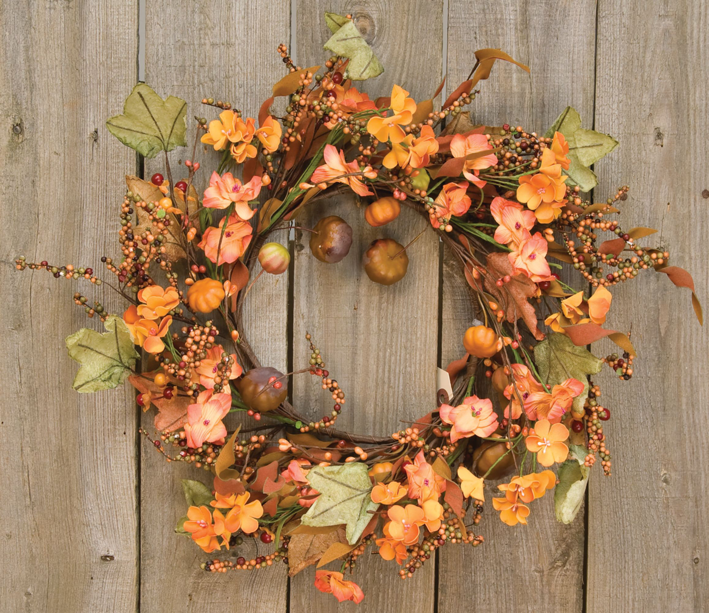 The Holiday Aisle® Pinto Garden Metal Wreath & Reviews - Wayfair Canada