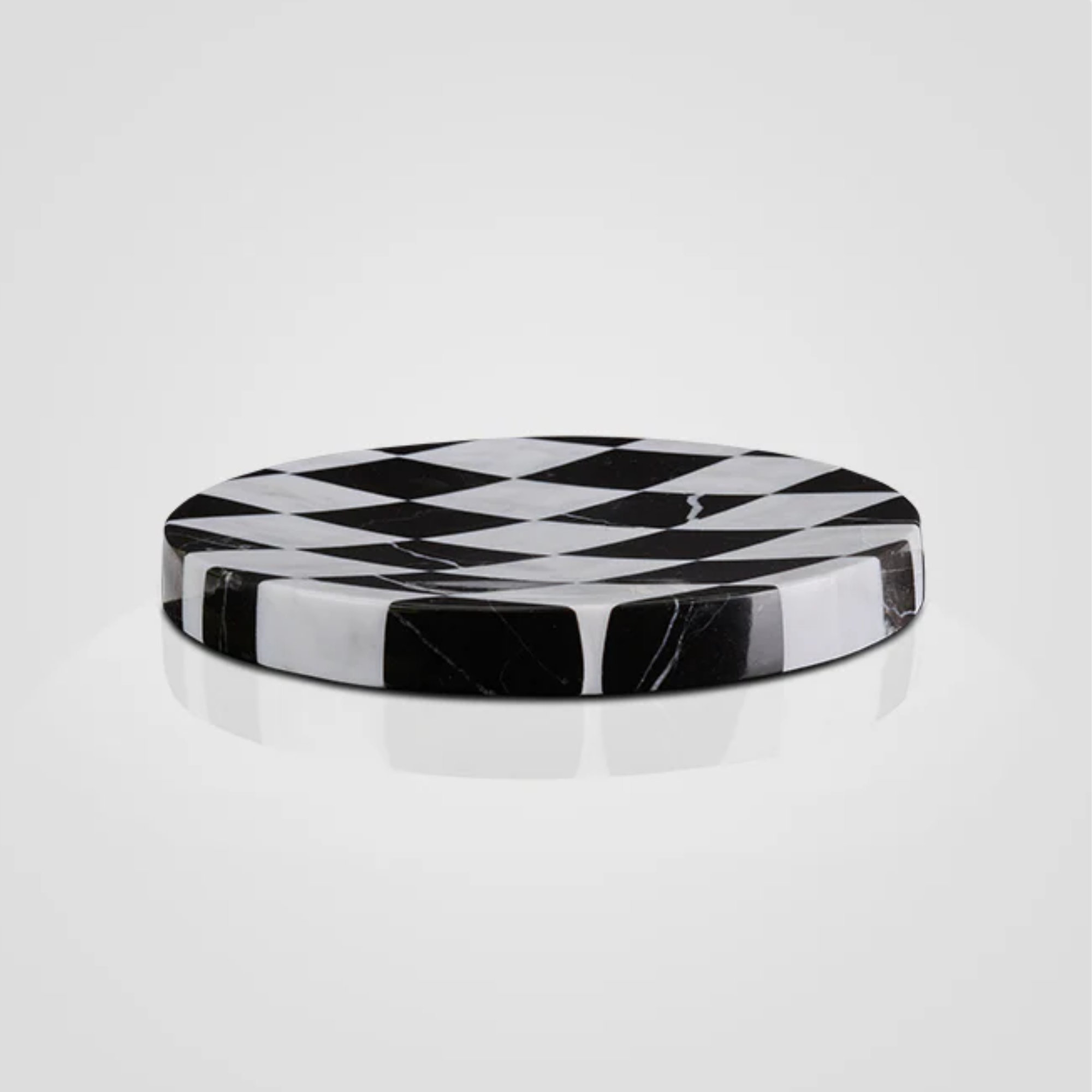 Ivy Bronx Black & White Checkered Round Marble Tray - Wayfair Canada