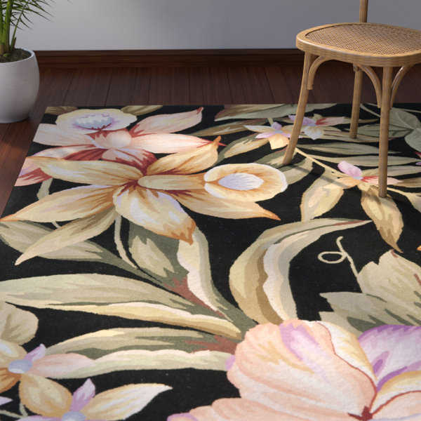 Bay Isle Home Hogle Hand Hooked Wool Pile Floral Rug & Reviews | Wayfair