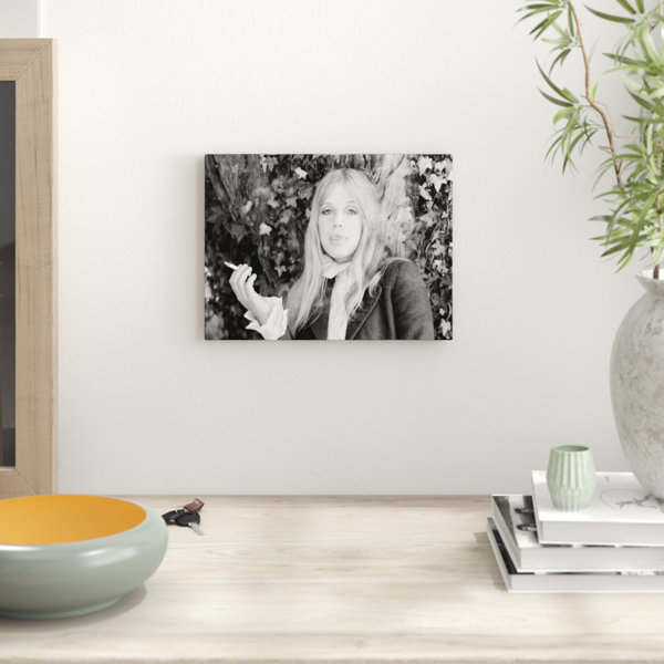 George Oliver 'Marianne Faithfull 1971' Photograph | Wayfair.co.uk