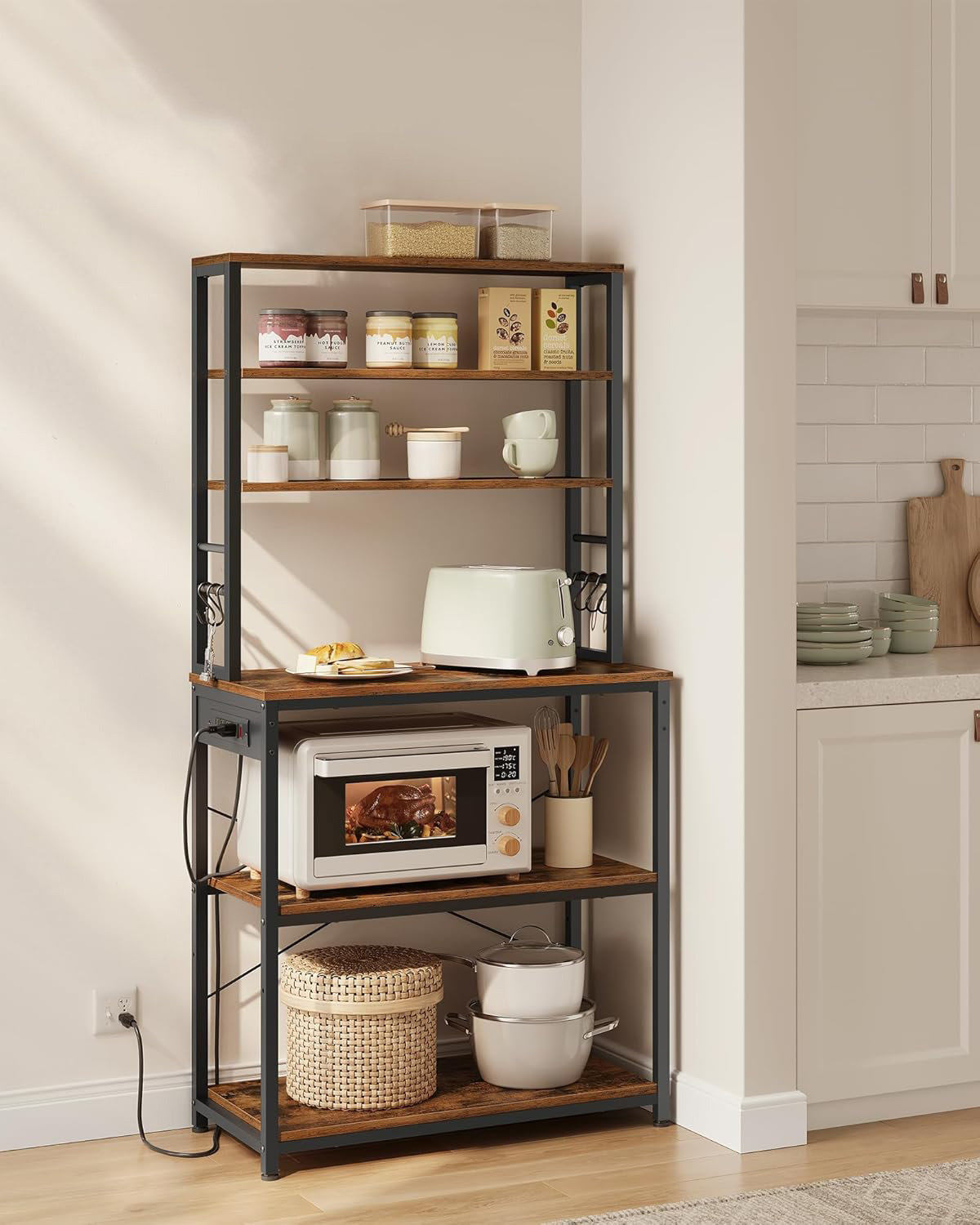 17 Stories Support à café avec prise de courant Bakers, 31,5 pouces ...