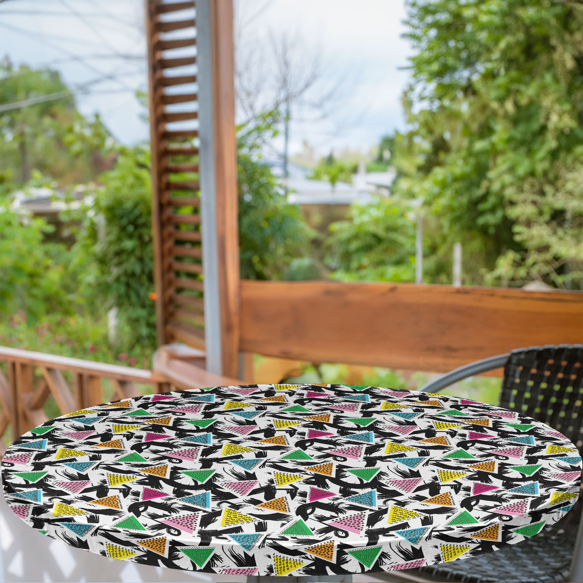 Wrought Studio™ Wrought Studio Retro Fitted Round Tablecloth Sky Blue ...