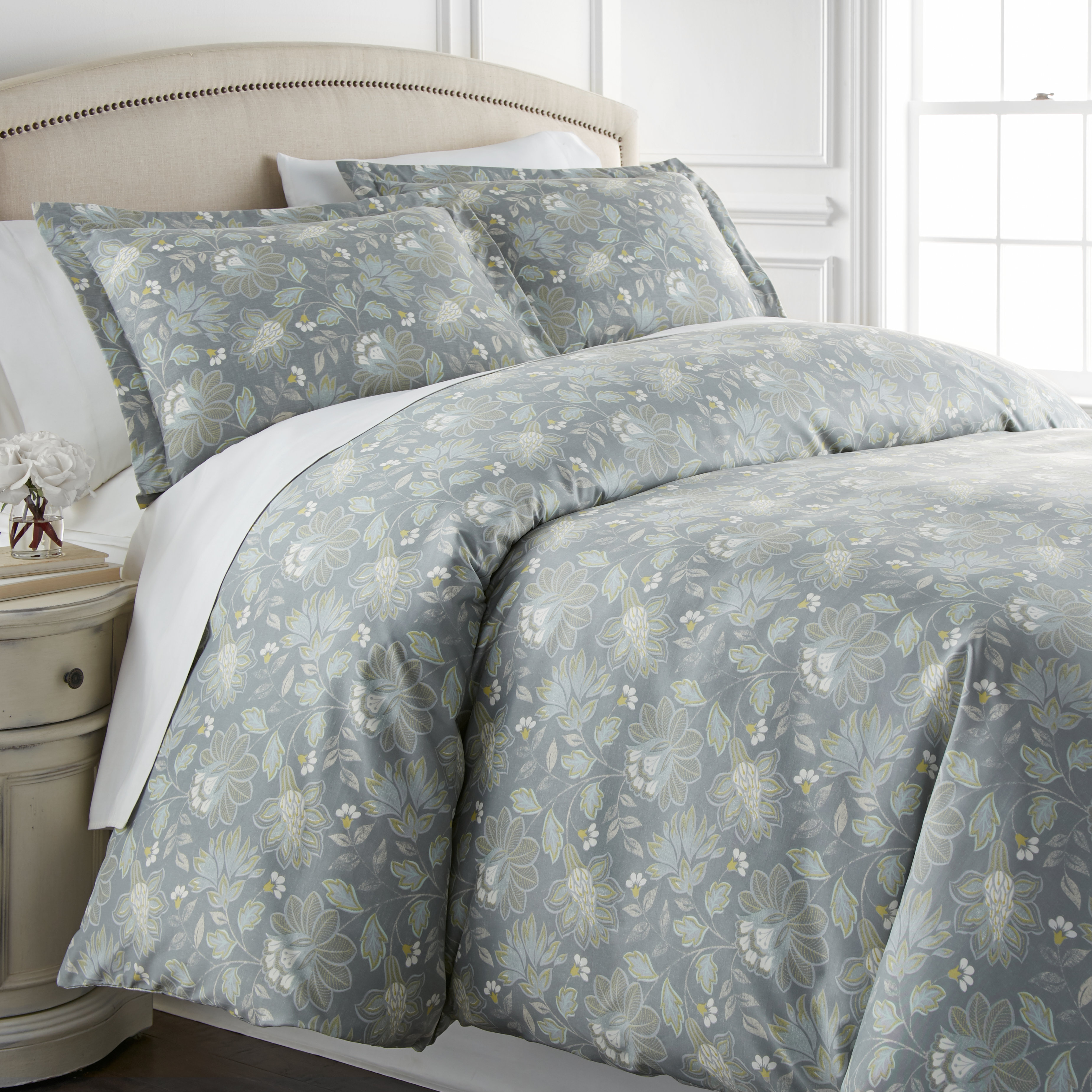 SouthShore Fine Linens Infinite Blossom Blue Oversized Microfiber Duvet ...