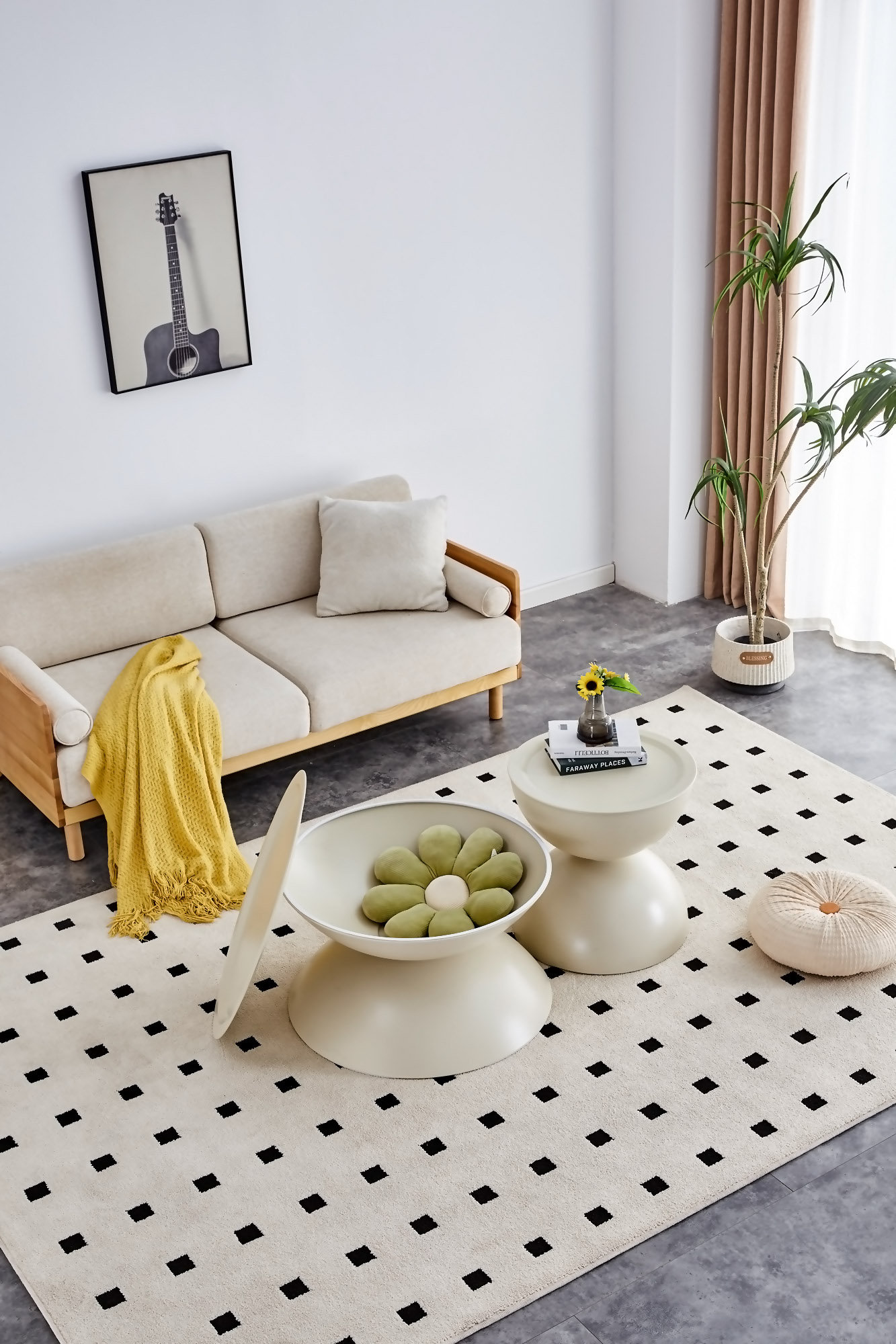 Bloomsbury Market Coffee Round Tables With STORGE MOVABLE TABLE TOP ...