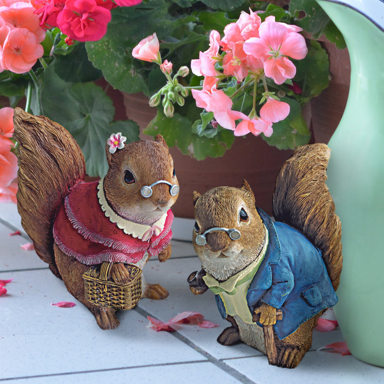 Design Toscano 2 Piece Grandparent Squirrel Garden Statue Set & Reviews ...