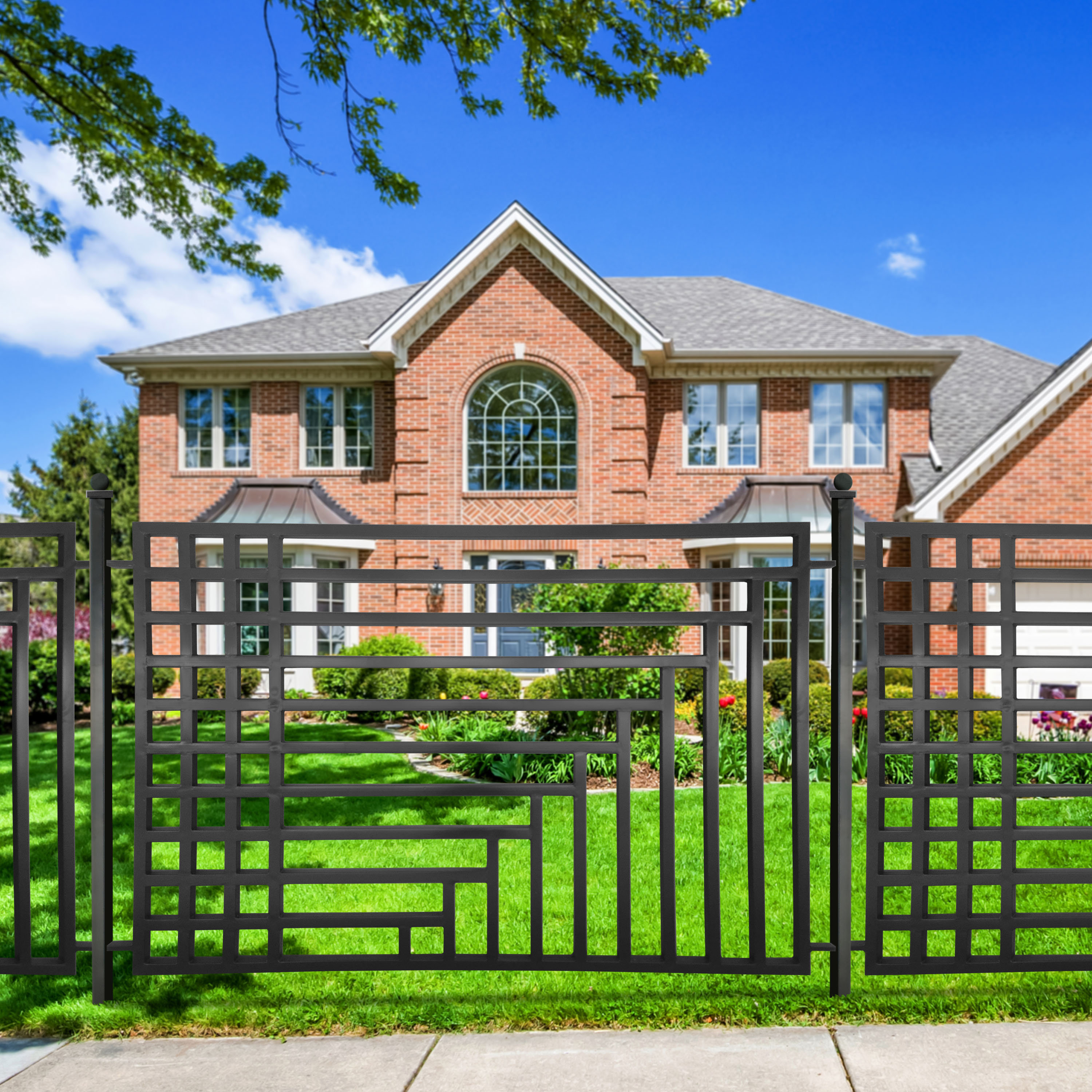 ALEKO 4-Panel Fence Kit – KYIV Style – 32 x 5 ft. | Wayfair