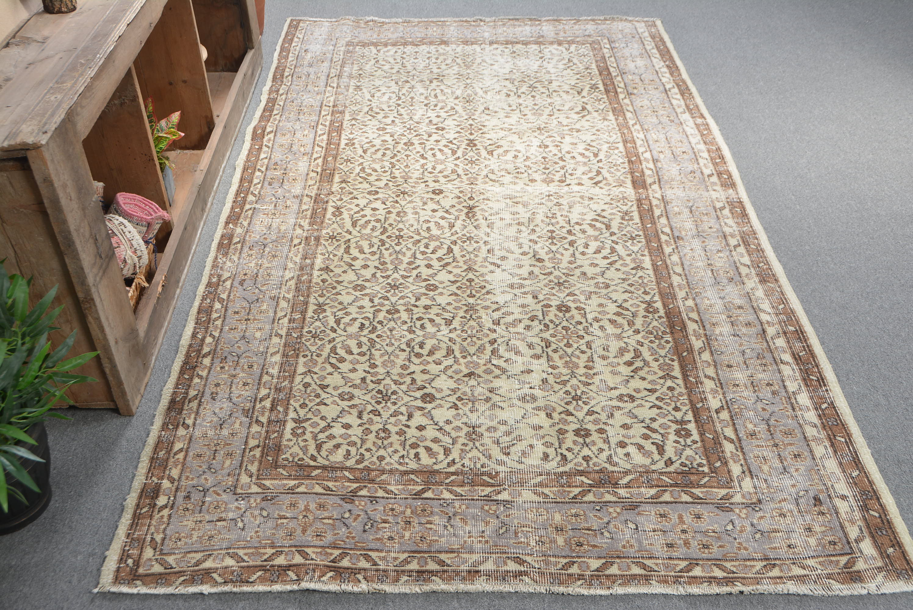 Isabelline 4.8x8.8 ft Large Rugs, Gray Antique Rugs, Vintage Rug ...