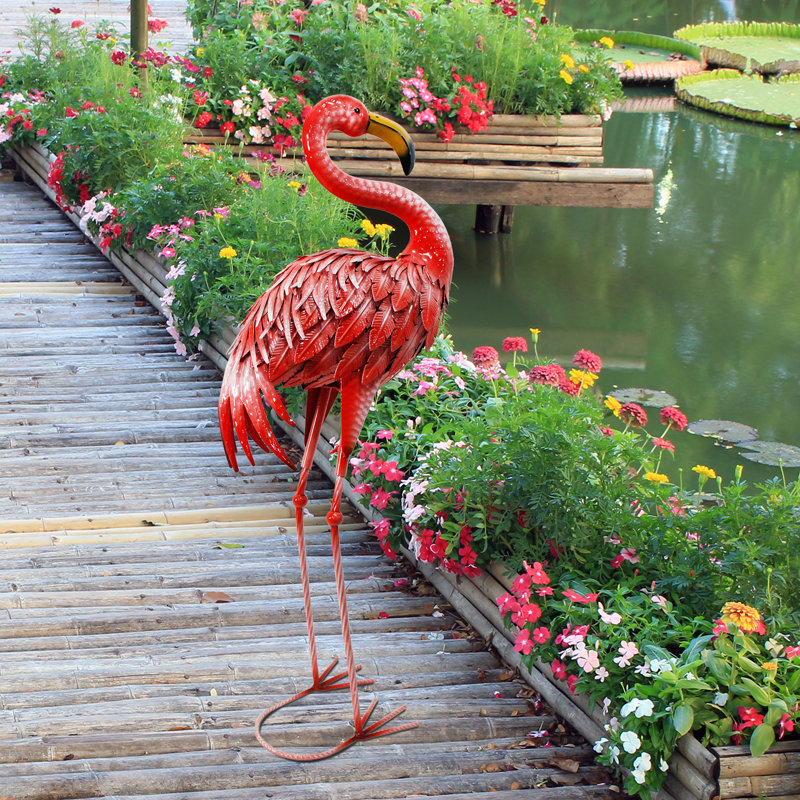 Bay Isle Home™ Wigan Flamingo Animals Weather Resistant Metal Graden ...