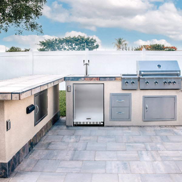 Kegco 24" Wide Outdoor Dual Tap All Stainless Steel Built-In Kegerator ...