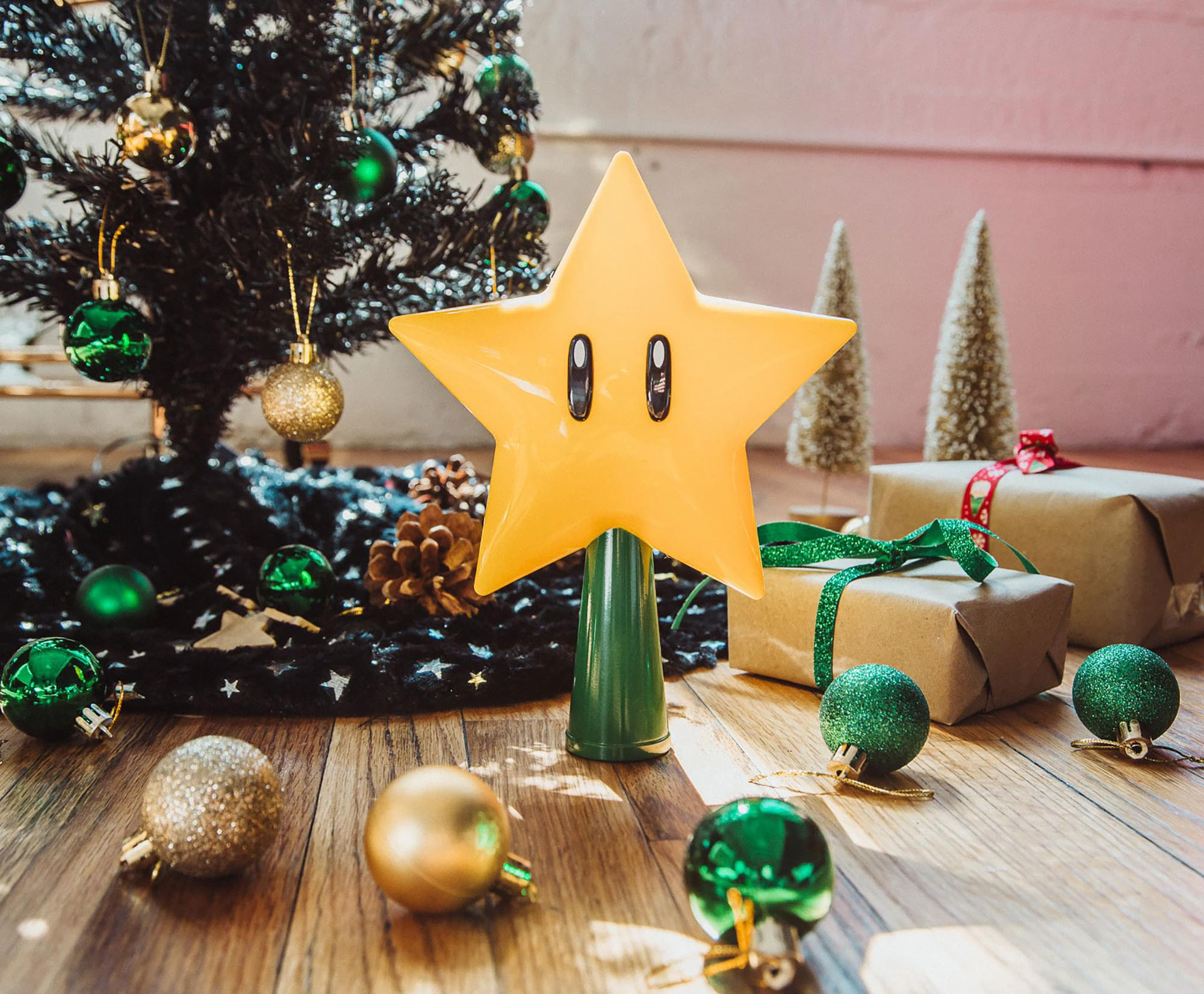 Halo Super Mario Bros. 7-inch Super Star Light-up Holiday Tree Topper ...