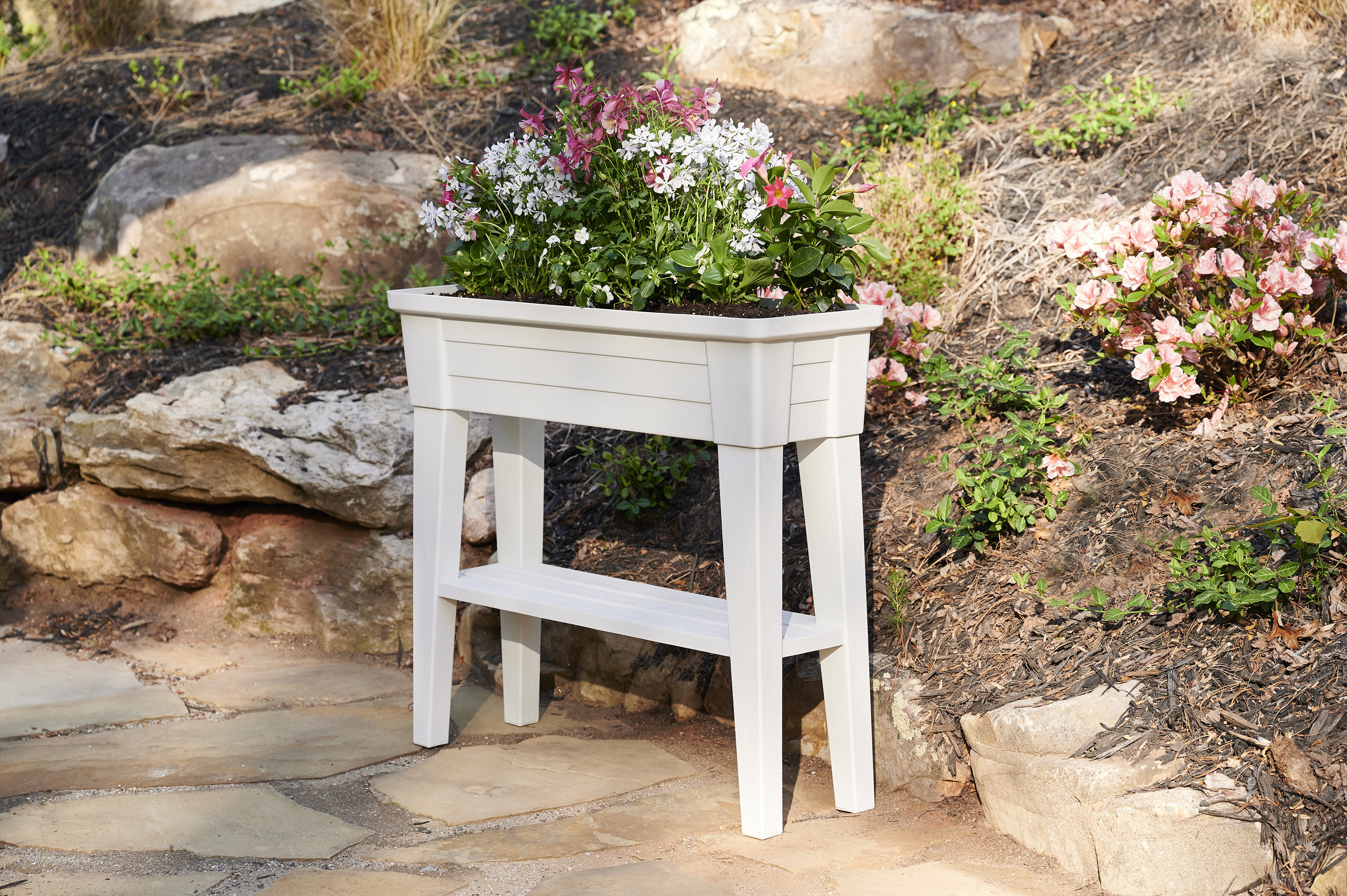 Southern Patio® Resin Elevated Planter & Reviews | Wayfair