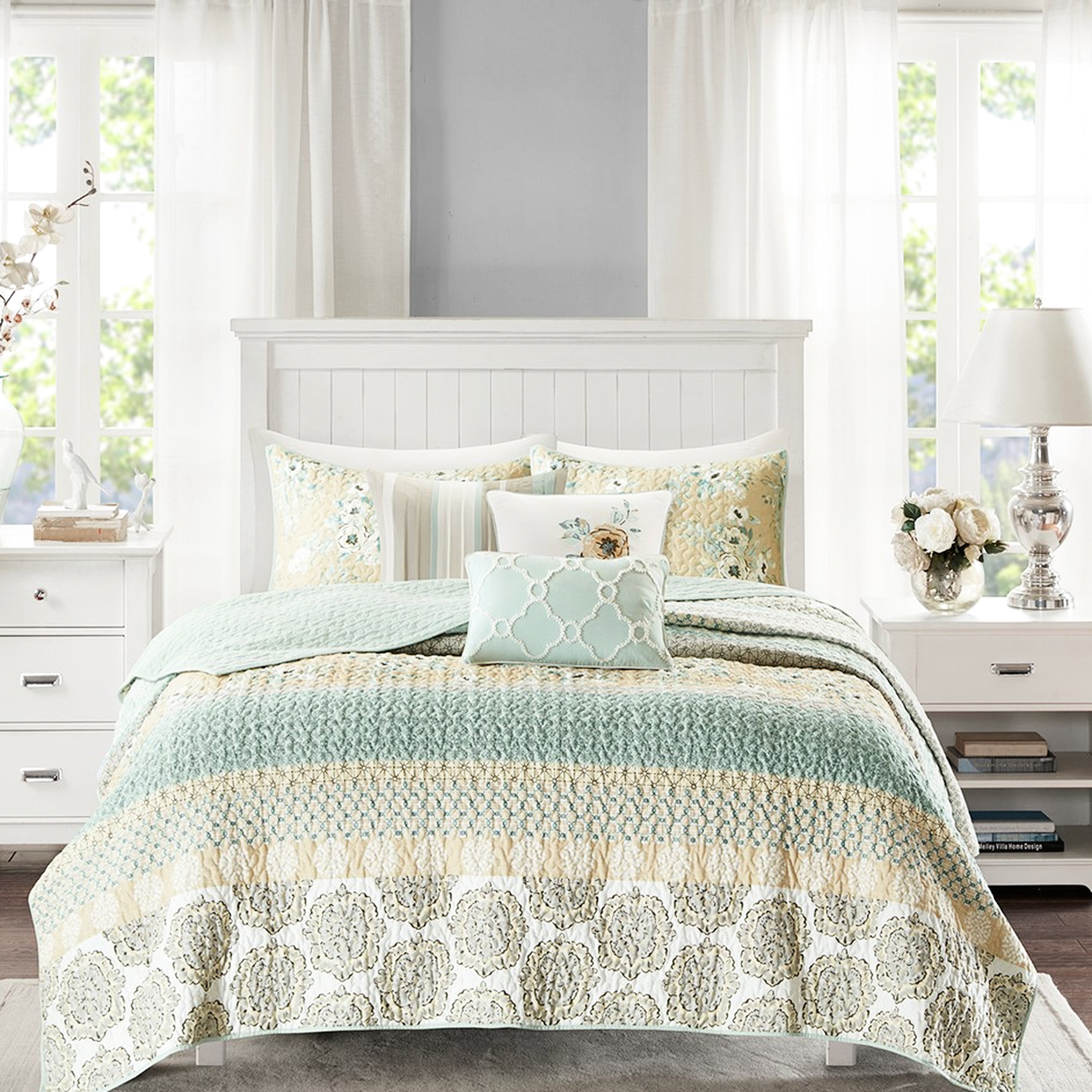 hanni 6 Piece Quilt With Decorative Items For Bed In King/ King | Wayfair