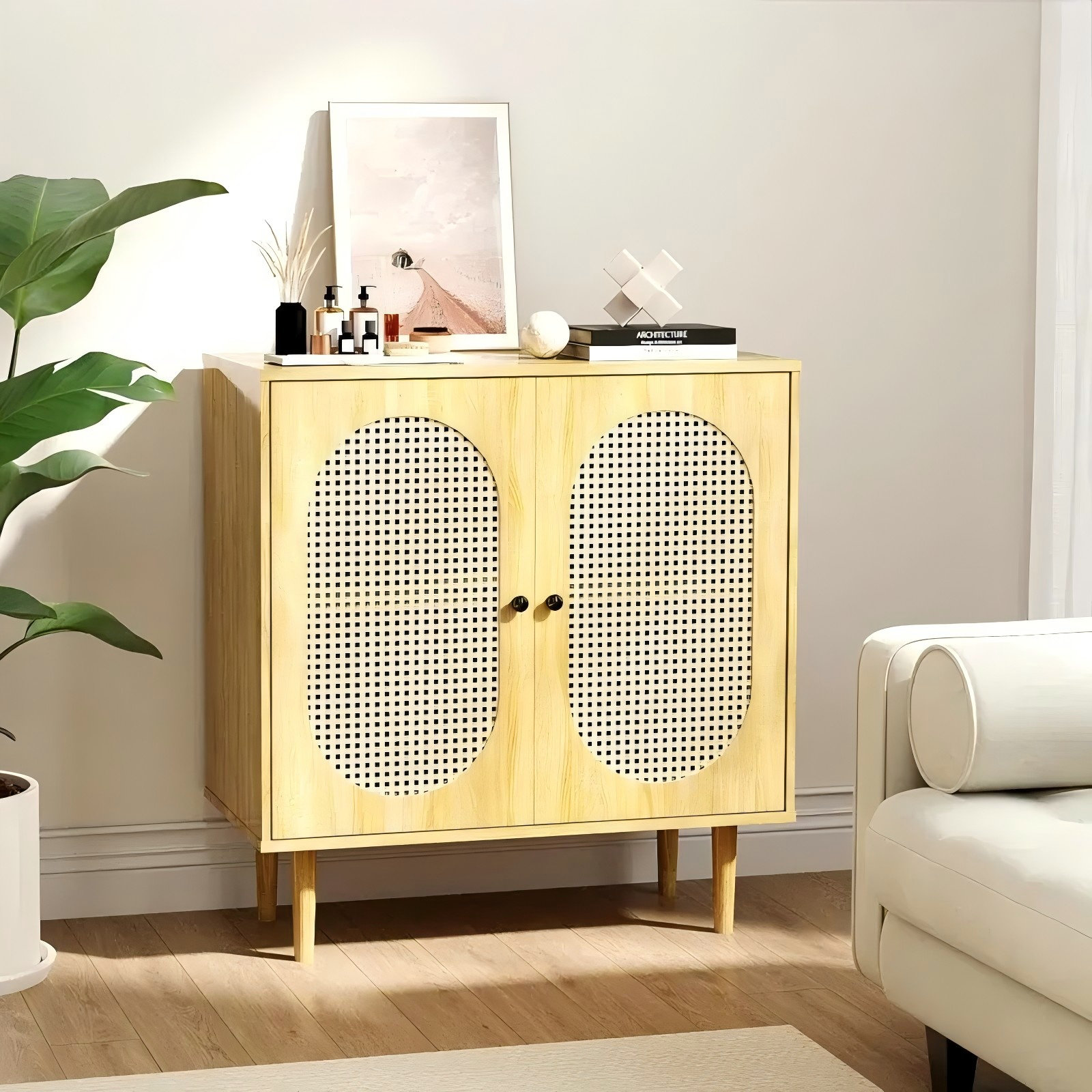 Bay Isle Home™ Buffet spacieux à portes en rotin avec tablettes ...