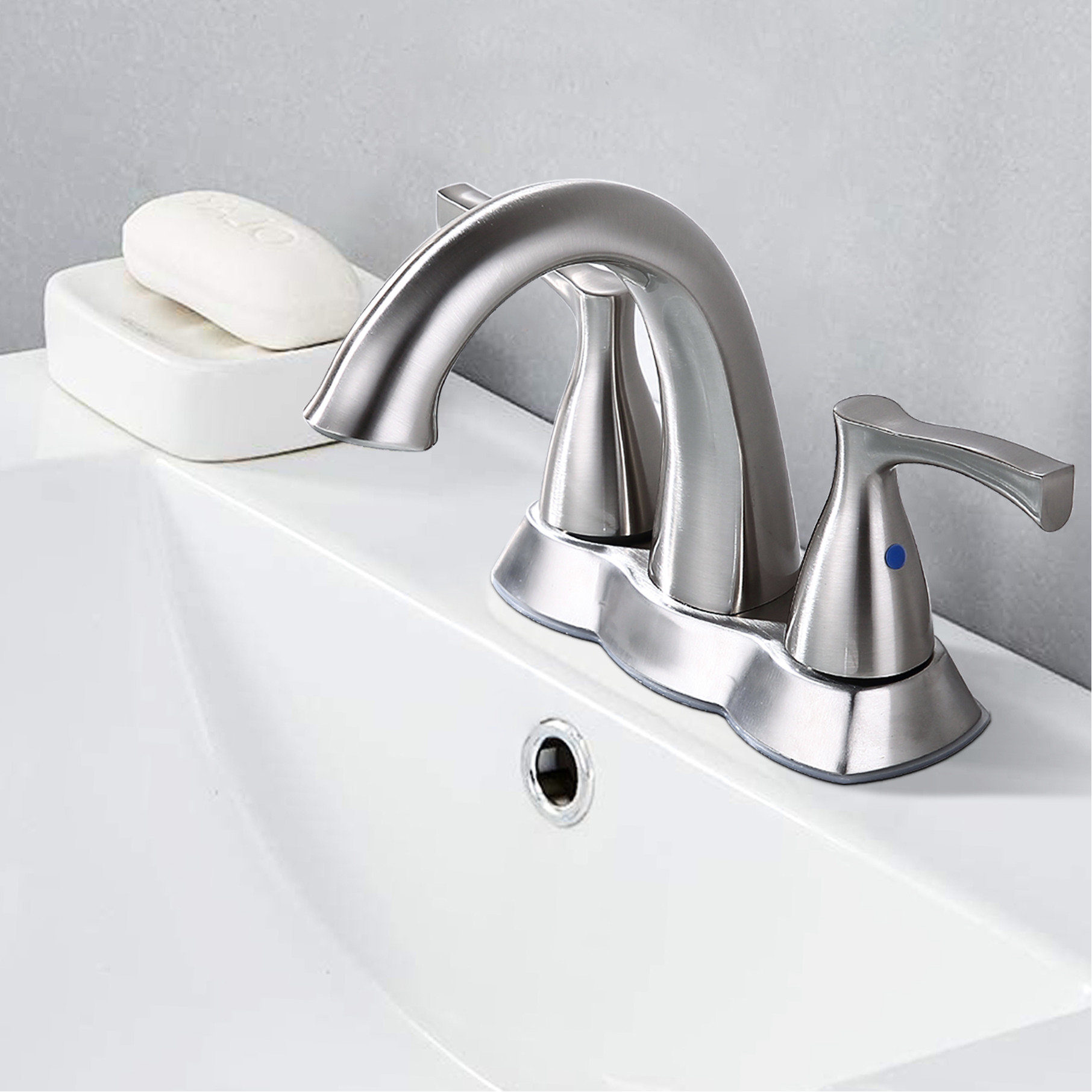 Wovilo 2 Handle Bathroom Sink Faucet. 4-Inch Design. Brass Construction ...